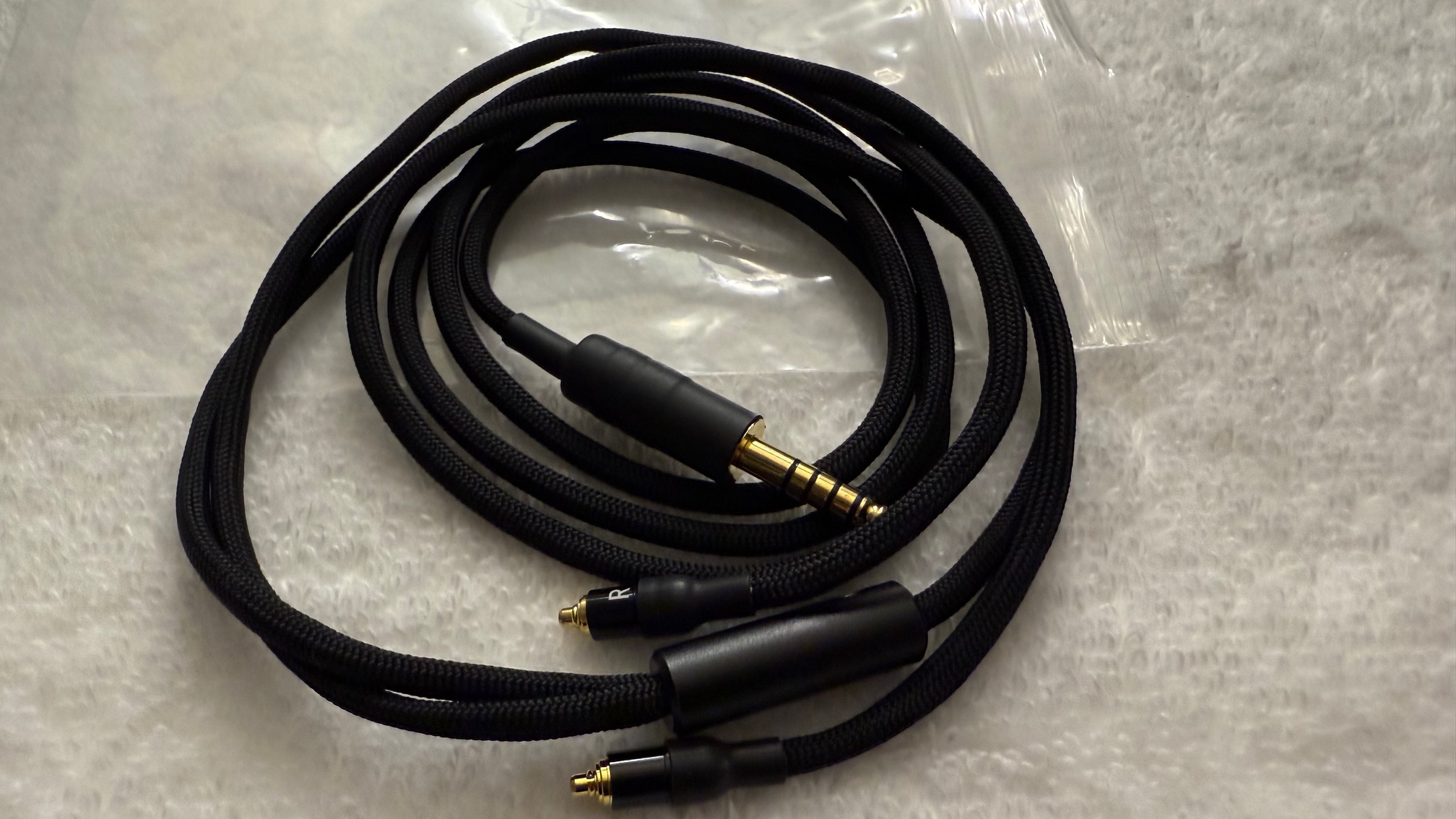 Sold: Hart Audio IE900 4.4 Cable | Headphone Reviews and Discussion ...