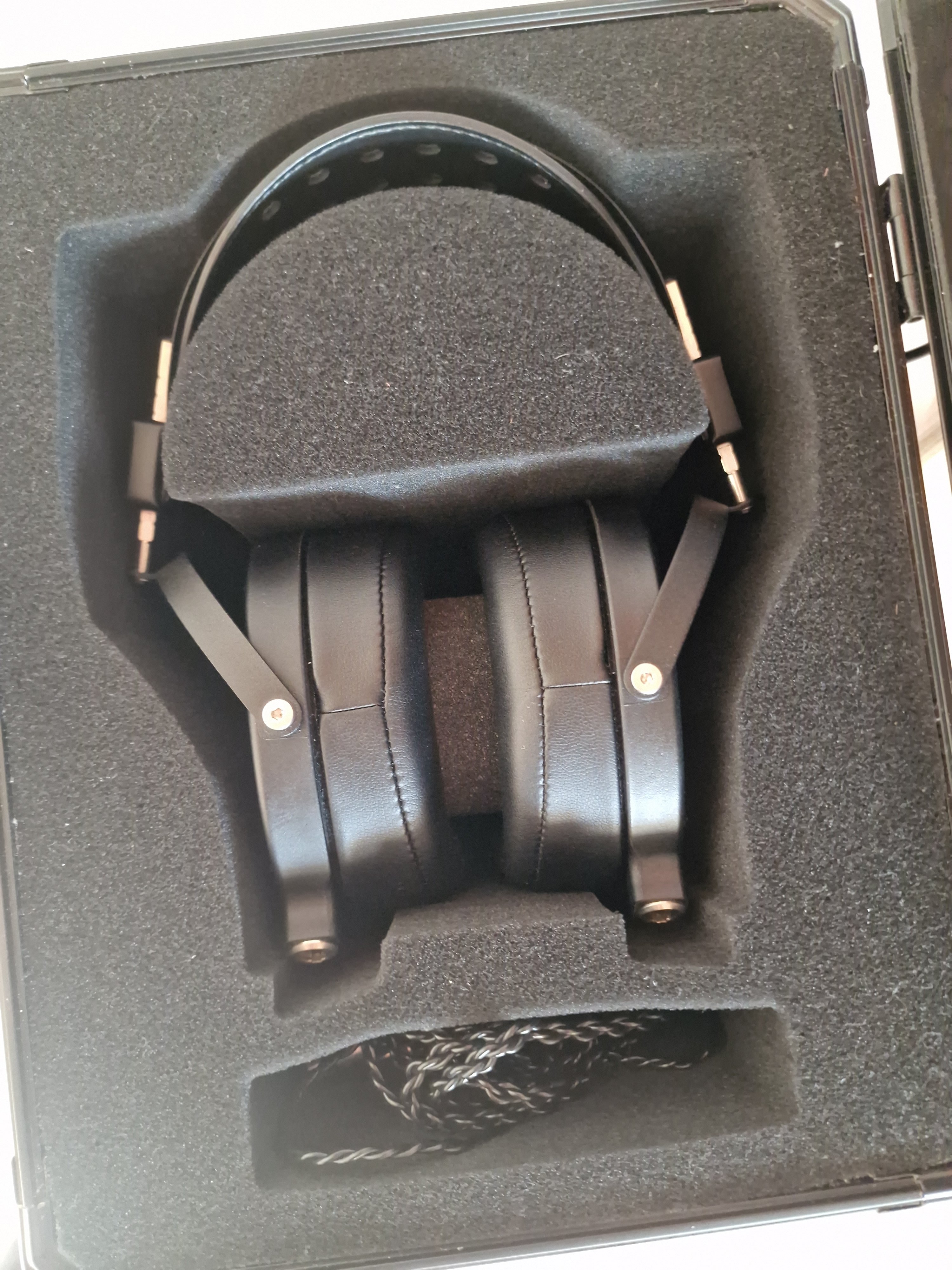 Sold: (Final pd) Audeze Lcd 2c | Headphone Reviews and Discussion ...