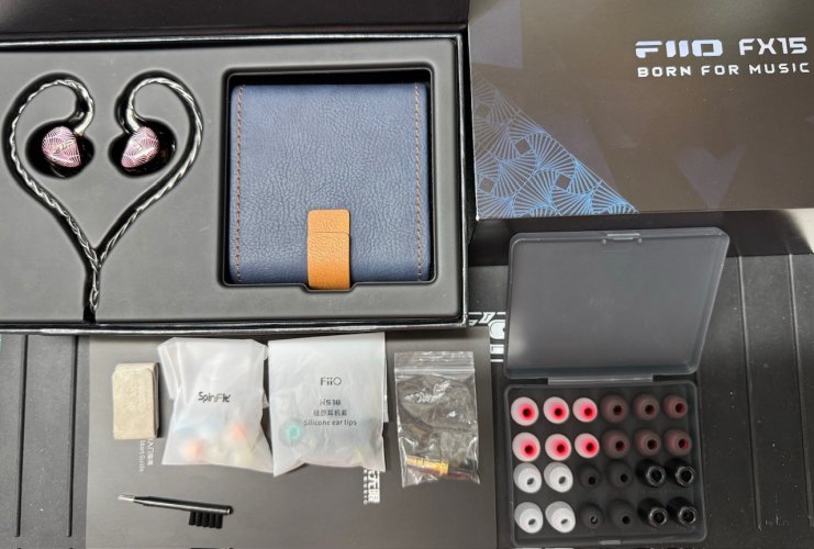 Sold: Fiio FX15 Price Drop | Headphone Reviews and Discussion - Head-Fi.org