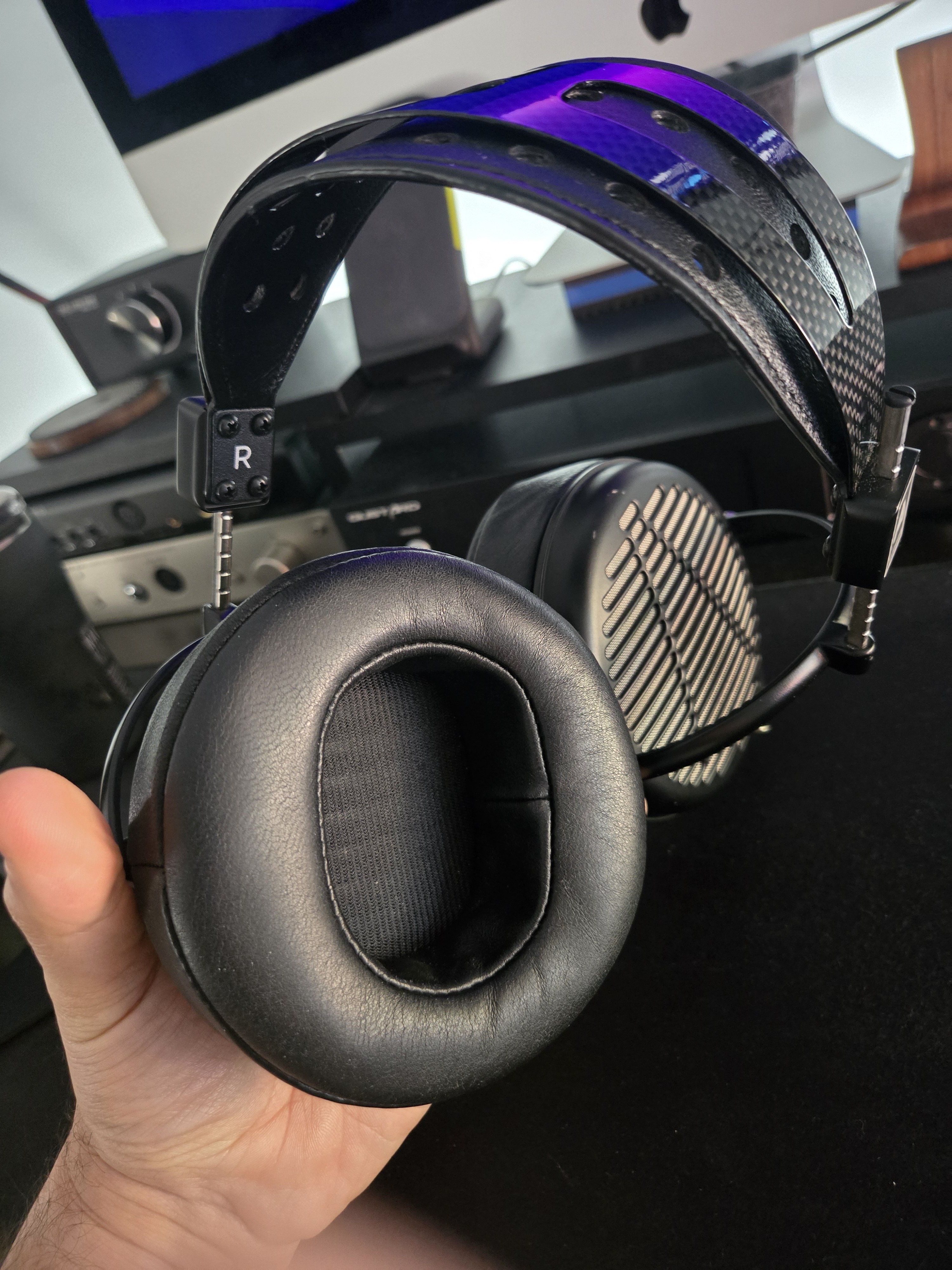 Sold: Audeze LCD MX4 with Balanced cable 4.4mm | Headphone Reviews and ...