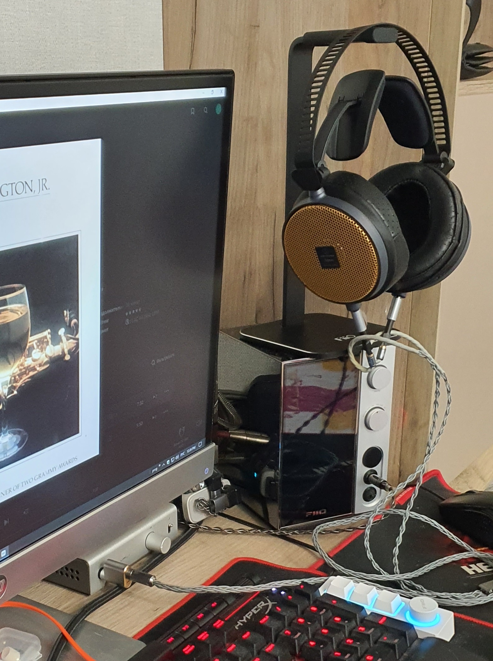 IBasso DC-Elite . . . The no compromise DAC/AMP with a true Stepped ...