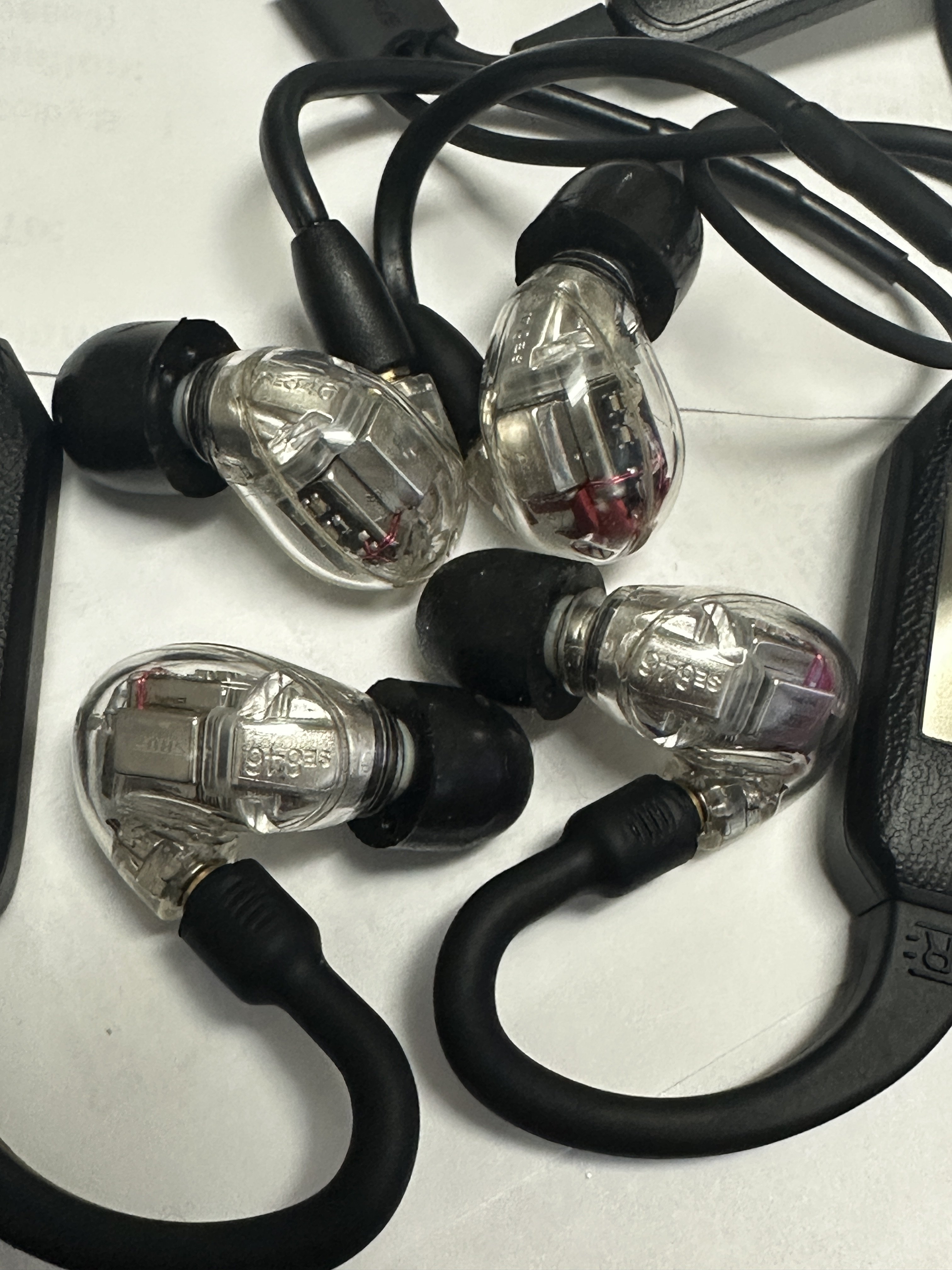 Closed: Shure SE846 gen 1 with red filter exactly like Gen 2 ...