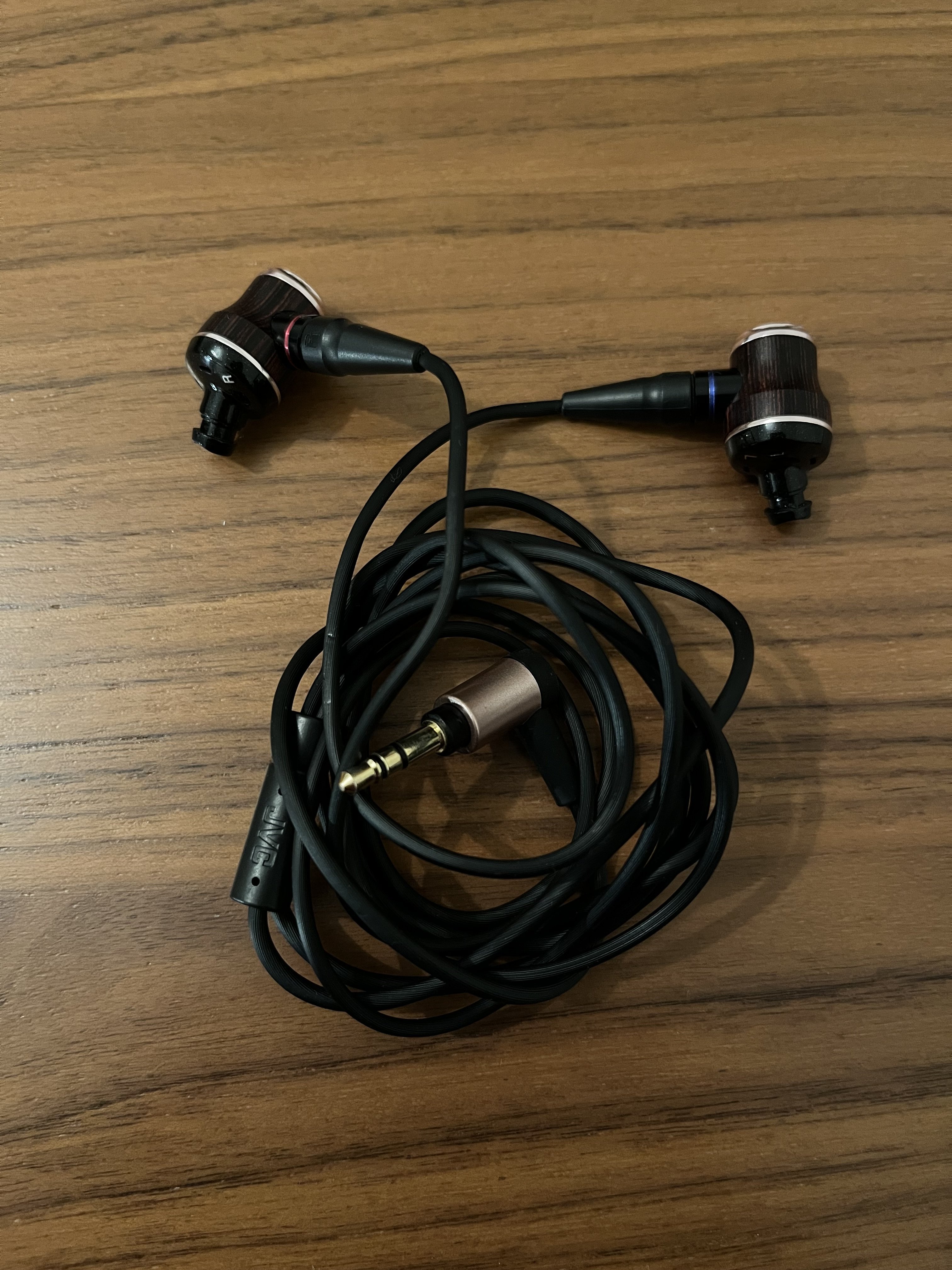Closed: JVC HA-FW02 | Headphone Reviews and Discussion - Head-Fi.org