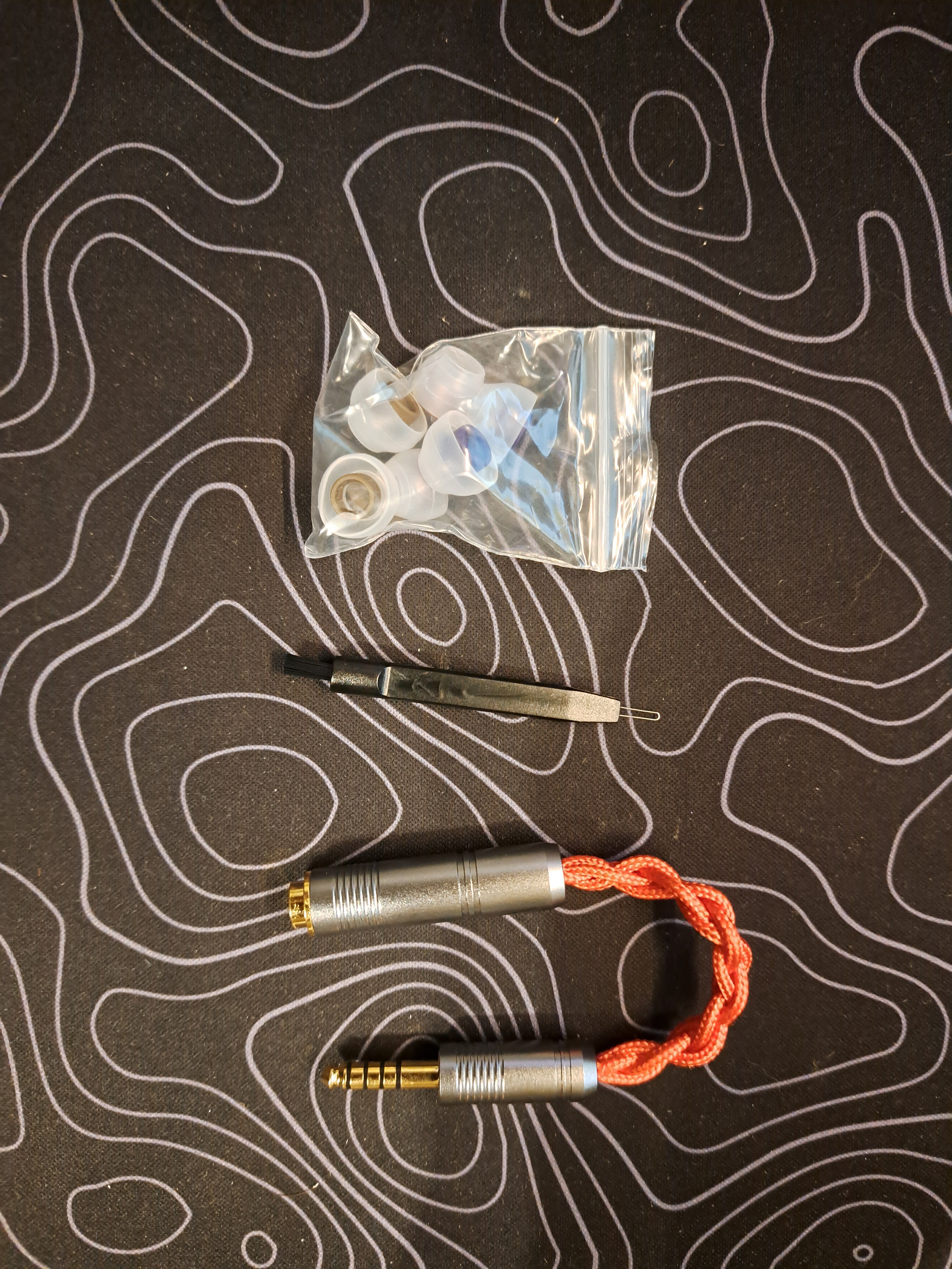 Sold: FatFreq x HBB Deuce with 4.4 mm Silver Blood Cable | Headphone ...
