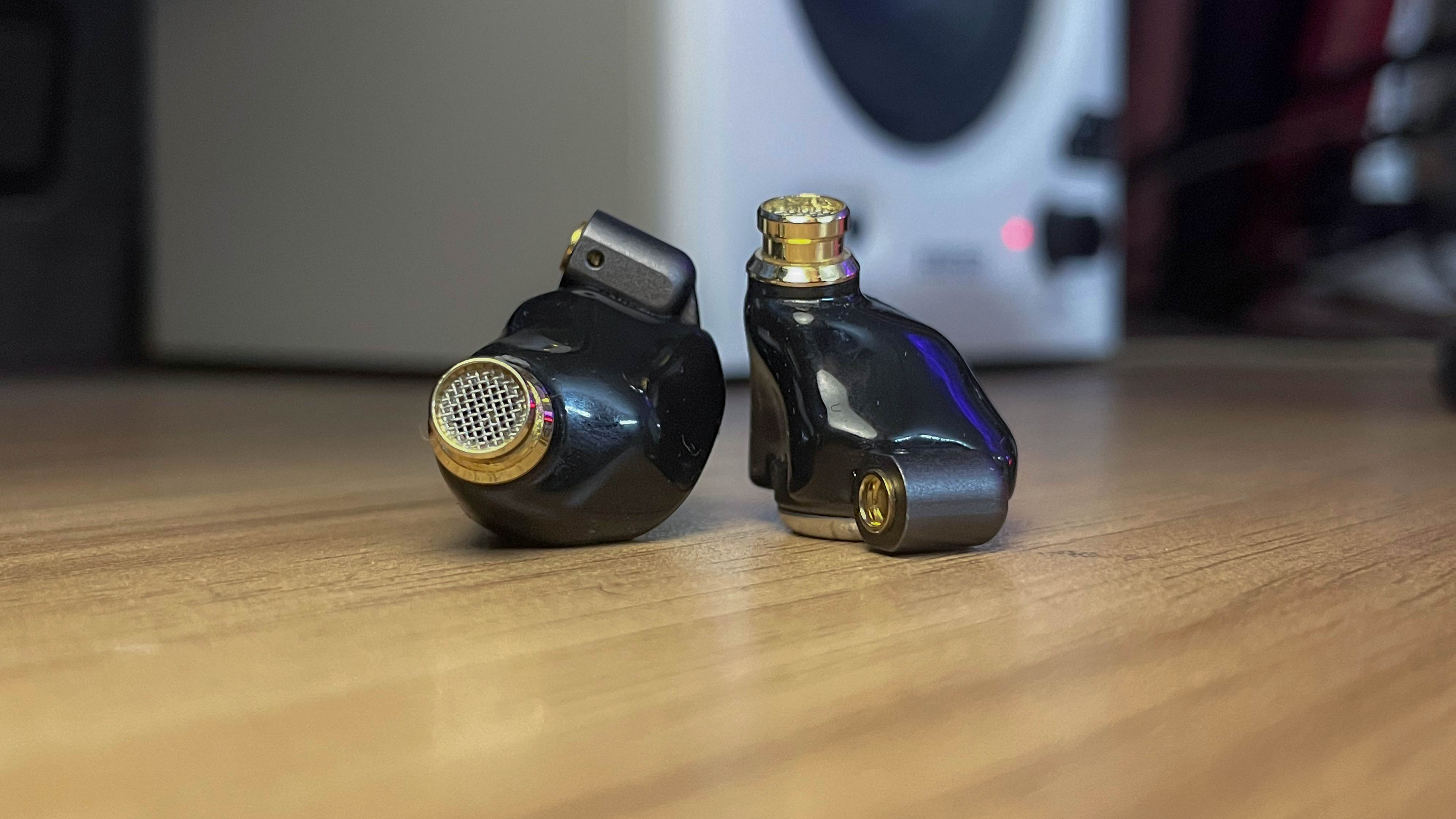 Rose Technics Star City 5 Pro - Reviews | Headphone Reviews and ...