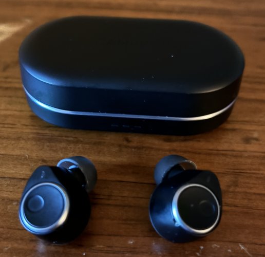 Closed: Cambridge Audio Melomania M100 TWS Earbuds - Open Box Mint ...