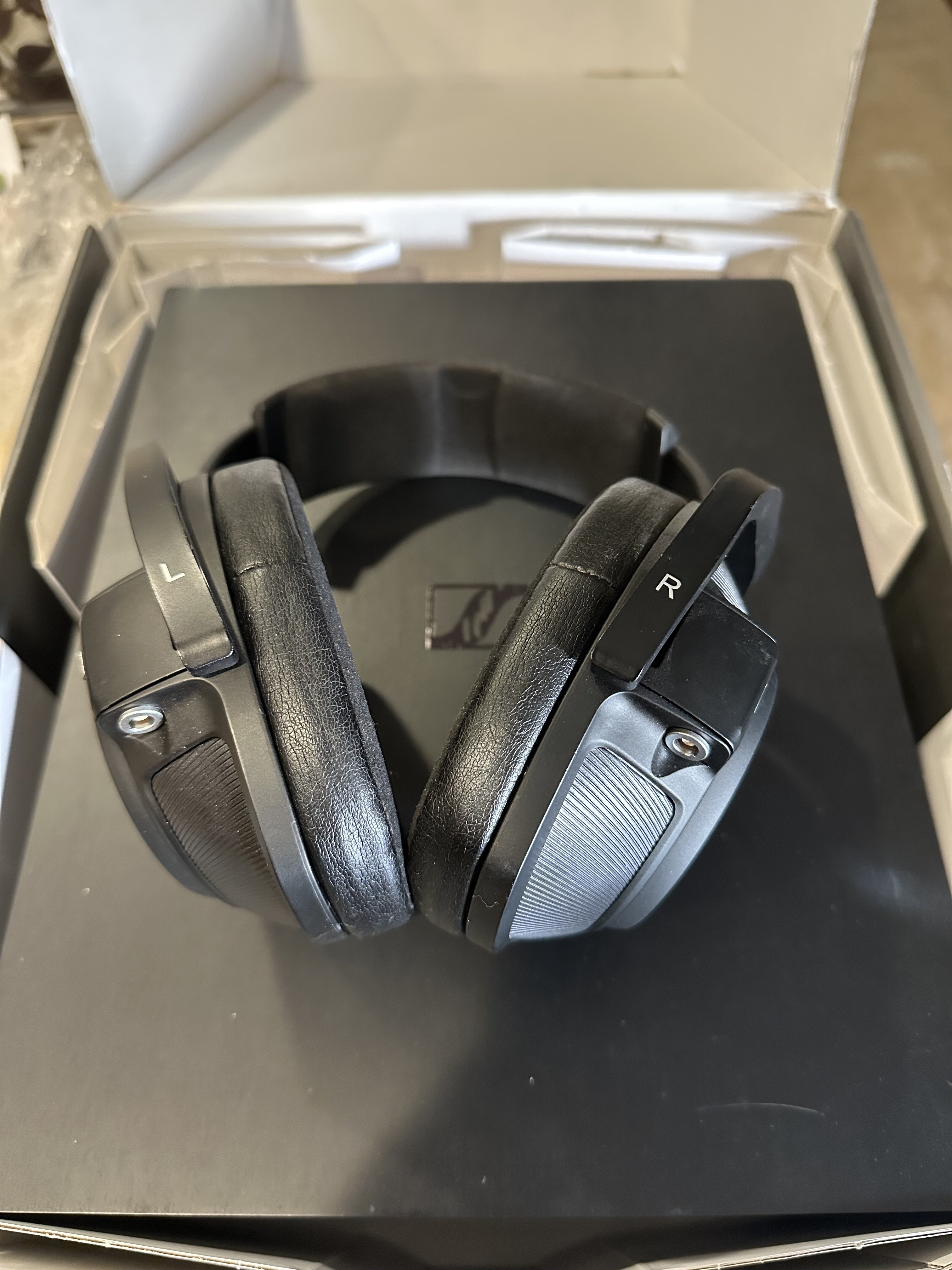 Traded: Sennheiser HD820 | Headphone Reviews and Discussion - Head-Fi.org