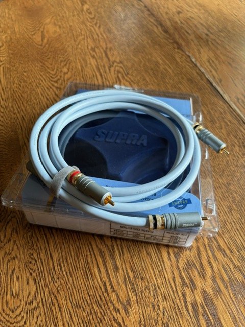 Sold: Supra EFF-ISL RCA Interconnects - 1m | Headphone Reviews and ...