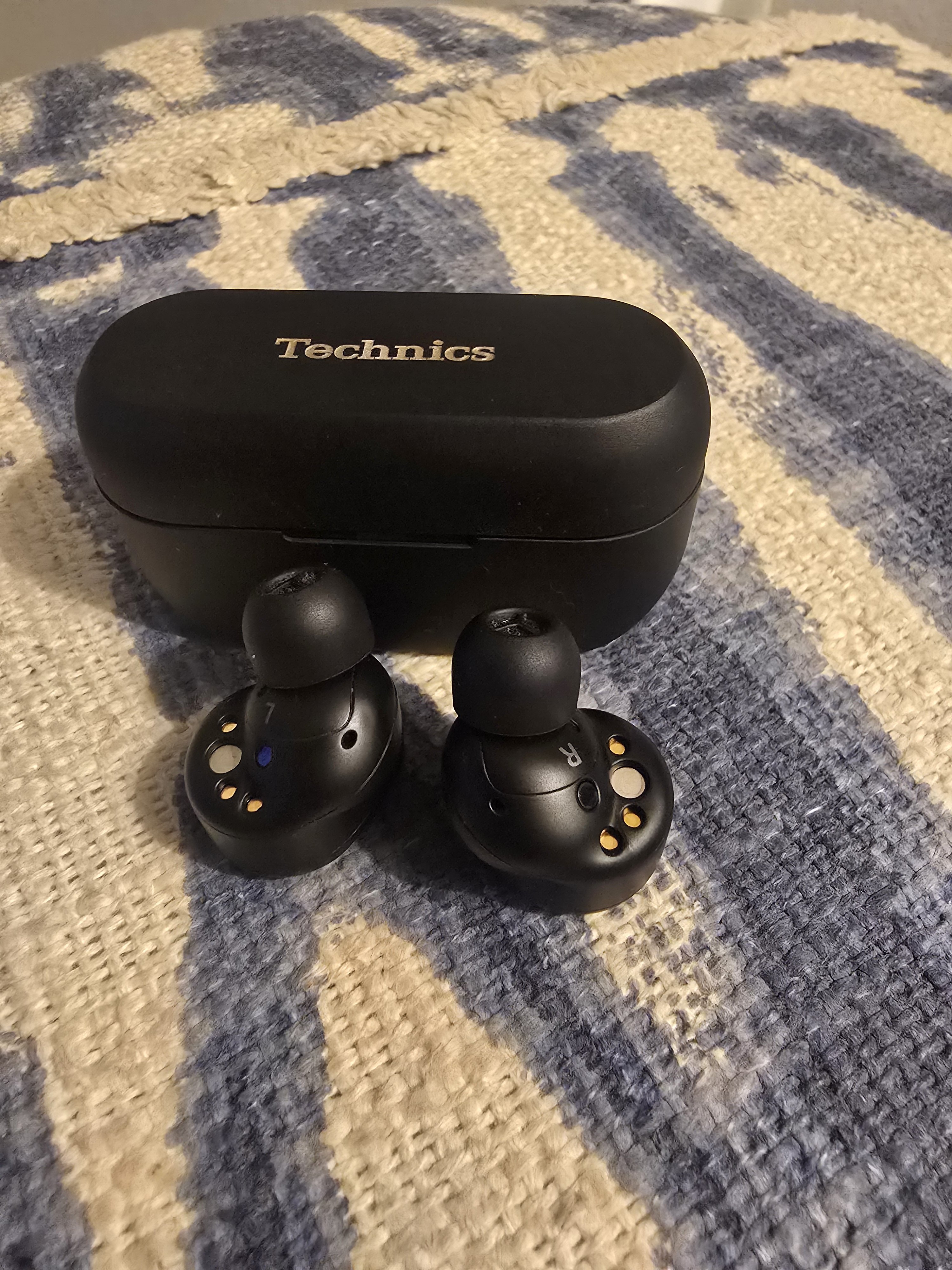 Sold: Technics AZ80 | Headphone Reviews and Discussion - Head-Fi.org