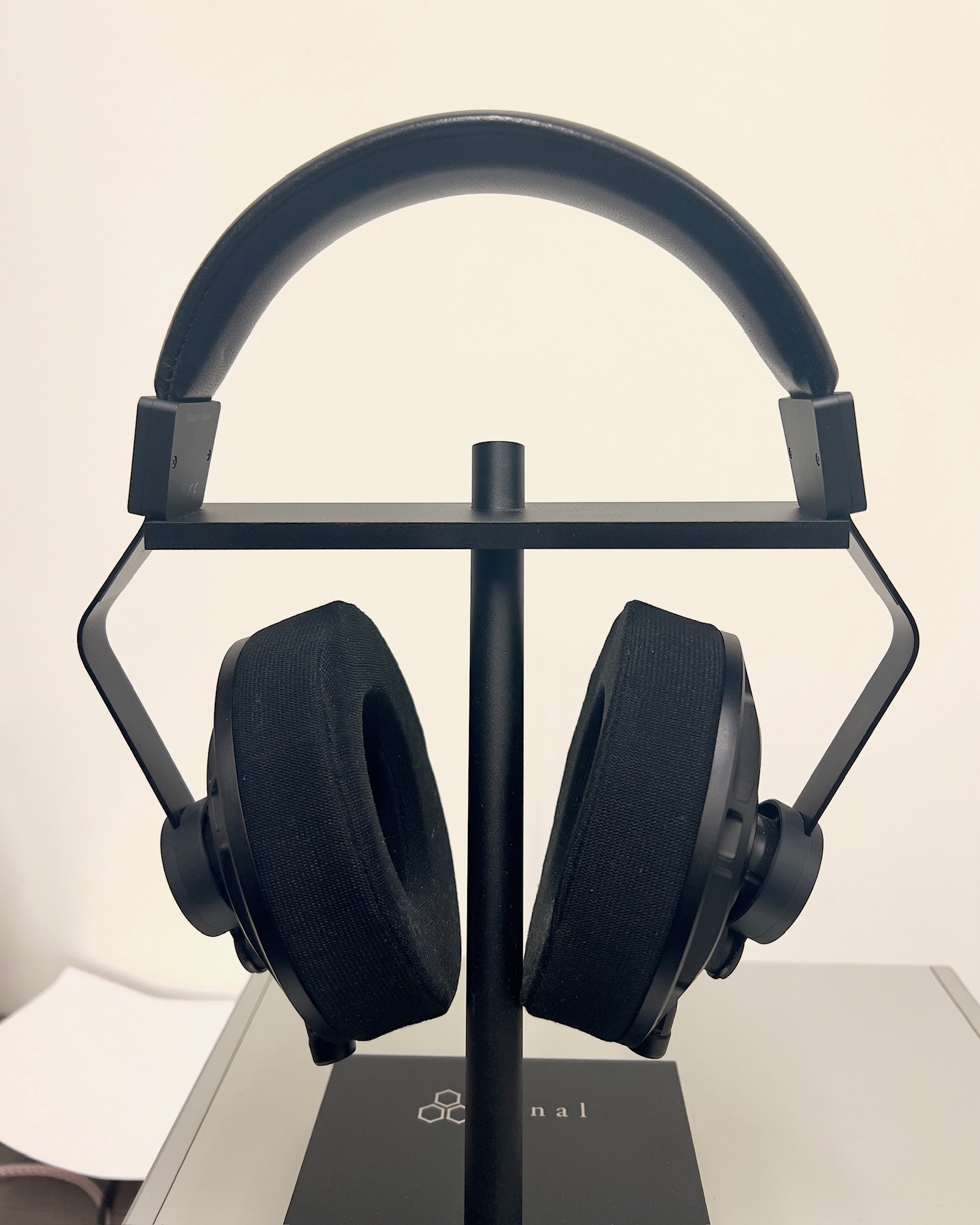 Closed: SOLD: Final Audio D8000 Pro LE + upgrade cables, extra pads ...