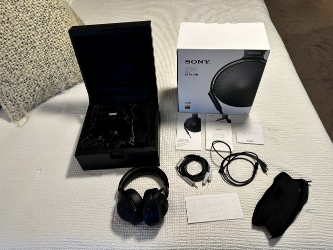 Sold: PD1: Sony MDR-ZR1 Mint!!! | Headphone Reviews and Discussion ...