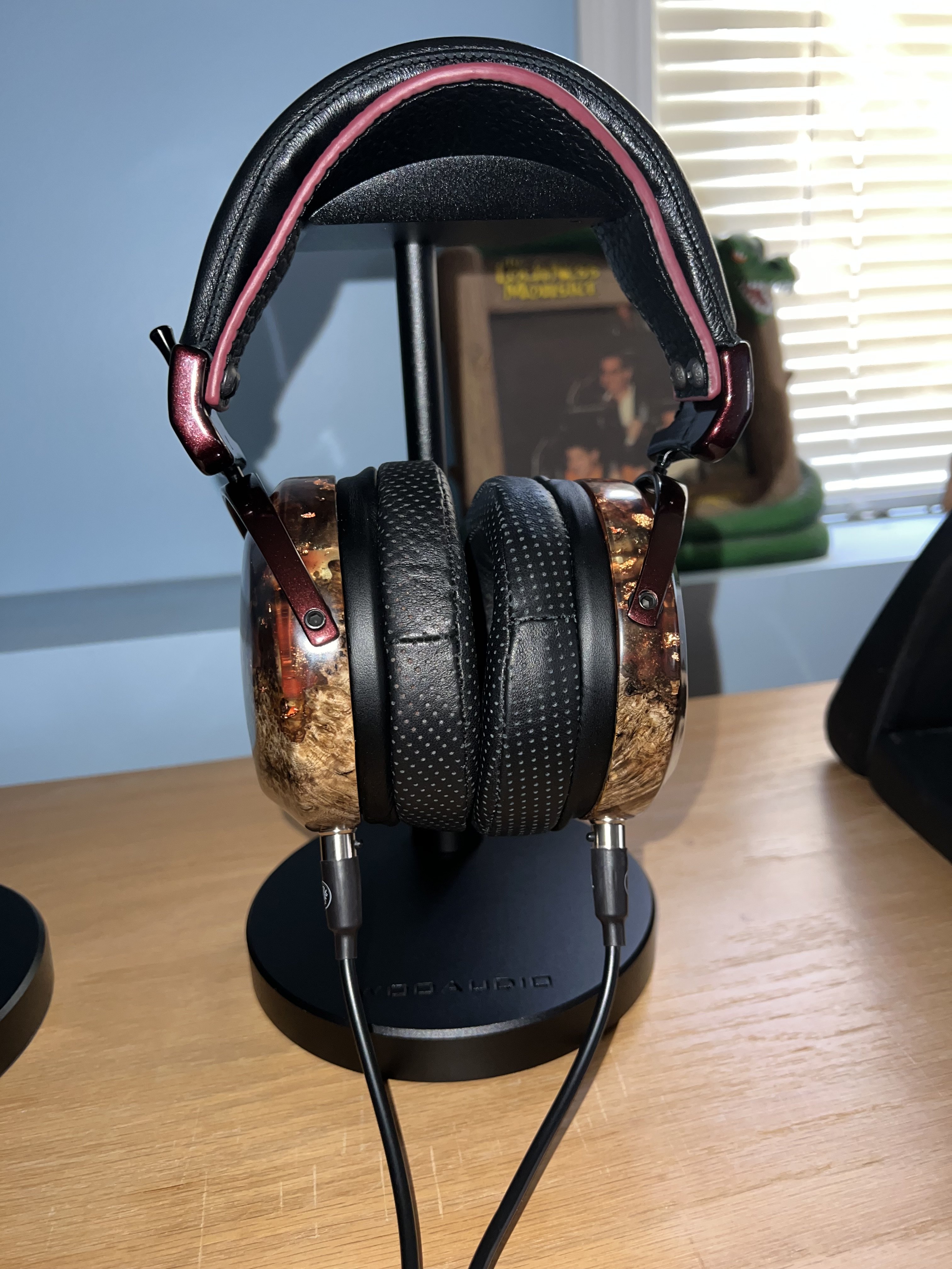 THE WATERCOOLER HEADPHONE EDITION – Headphones, Amps, DACs, and desktop ...