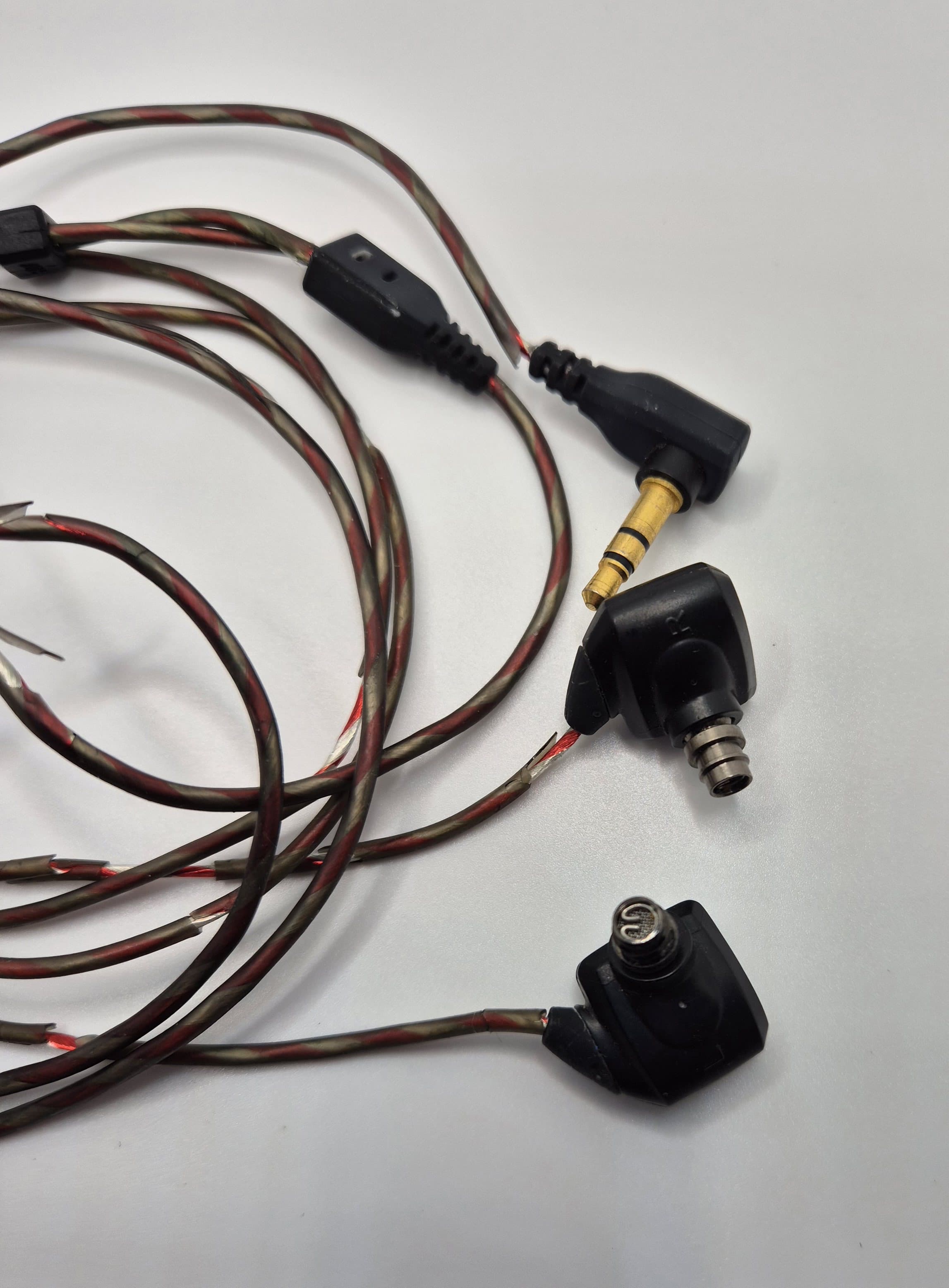 Closed: VSonic GR07 Bass Edition IEM | Headphone Reviews and Discussion ...