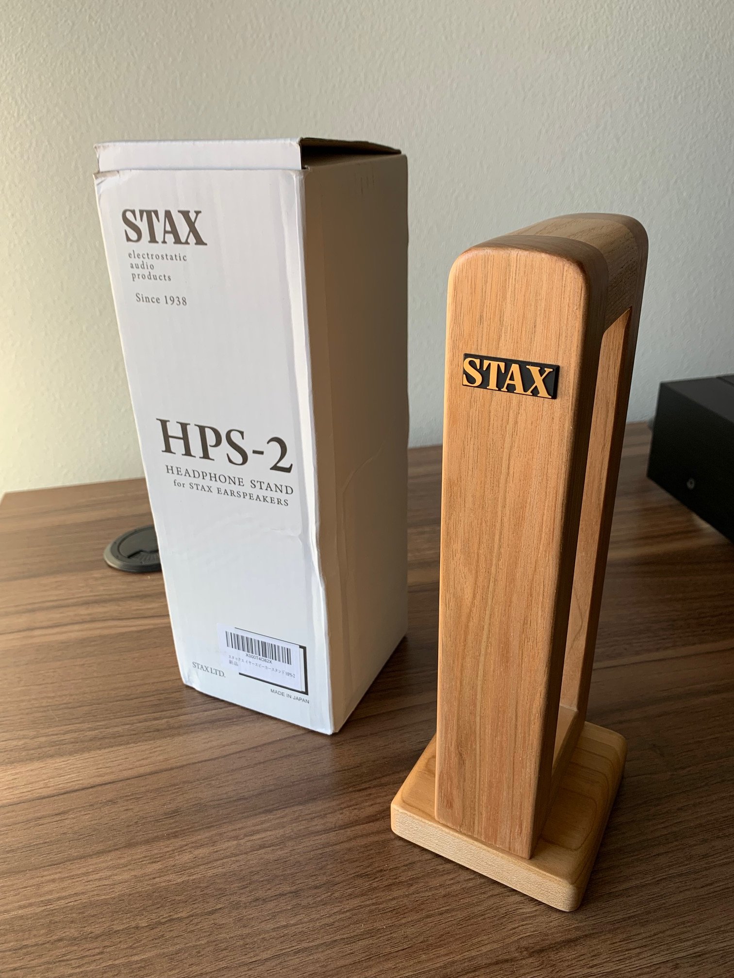 Sold: Stax Headphone Stand HPS-2 | Headphone Reviews and Discussion ...