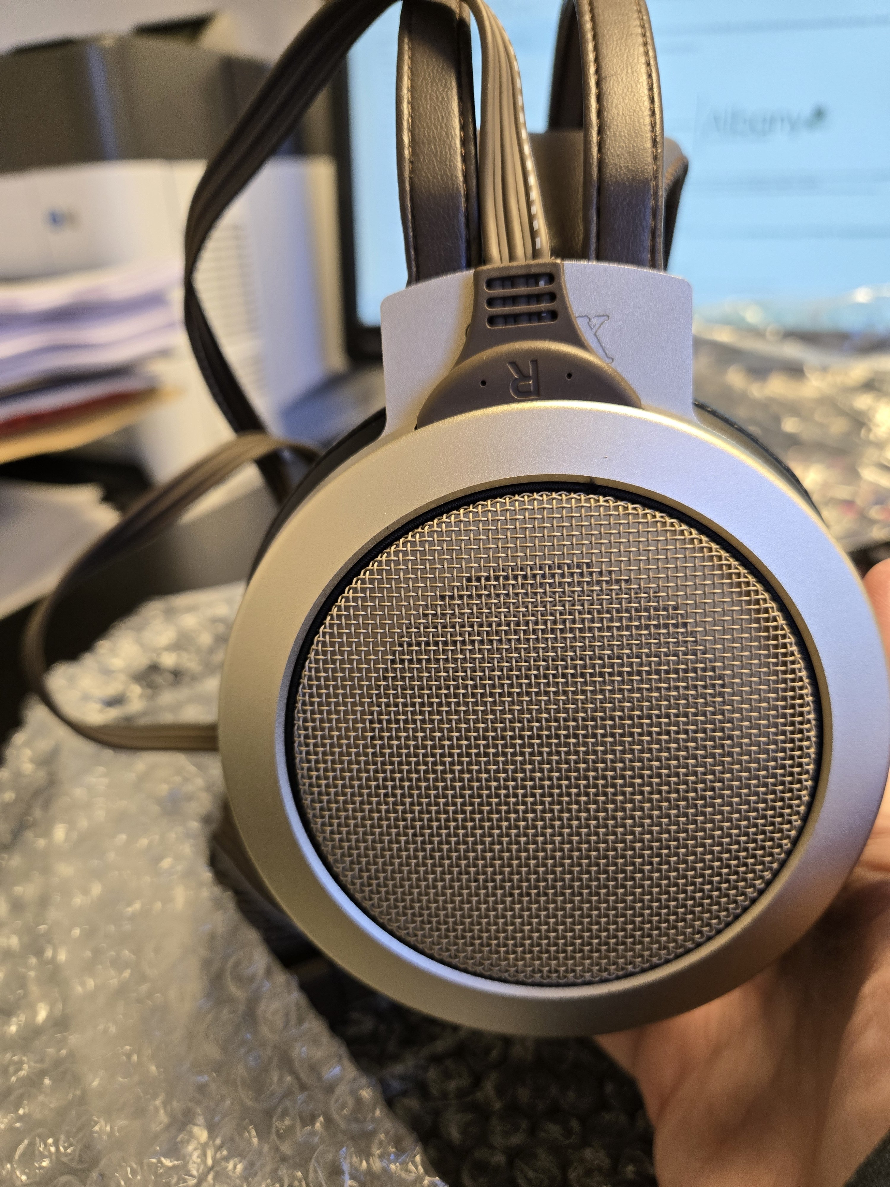 THE WATERCOOLER HEADPHONE EDITION – Headphones, Amps, DACs, and desktop ...