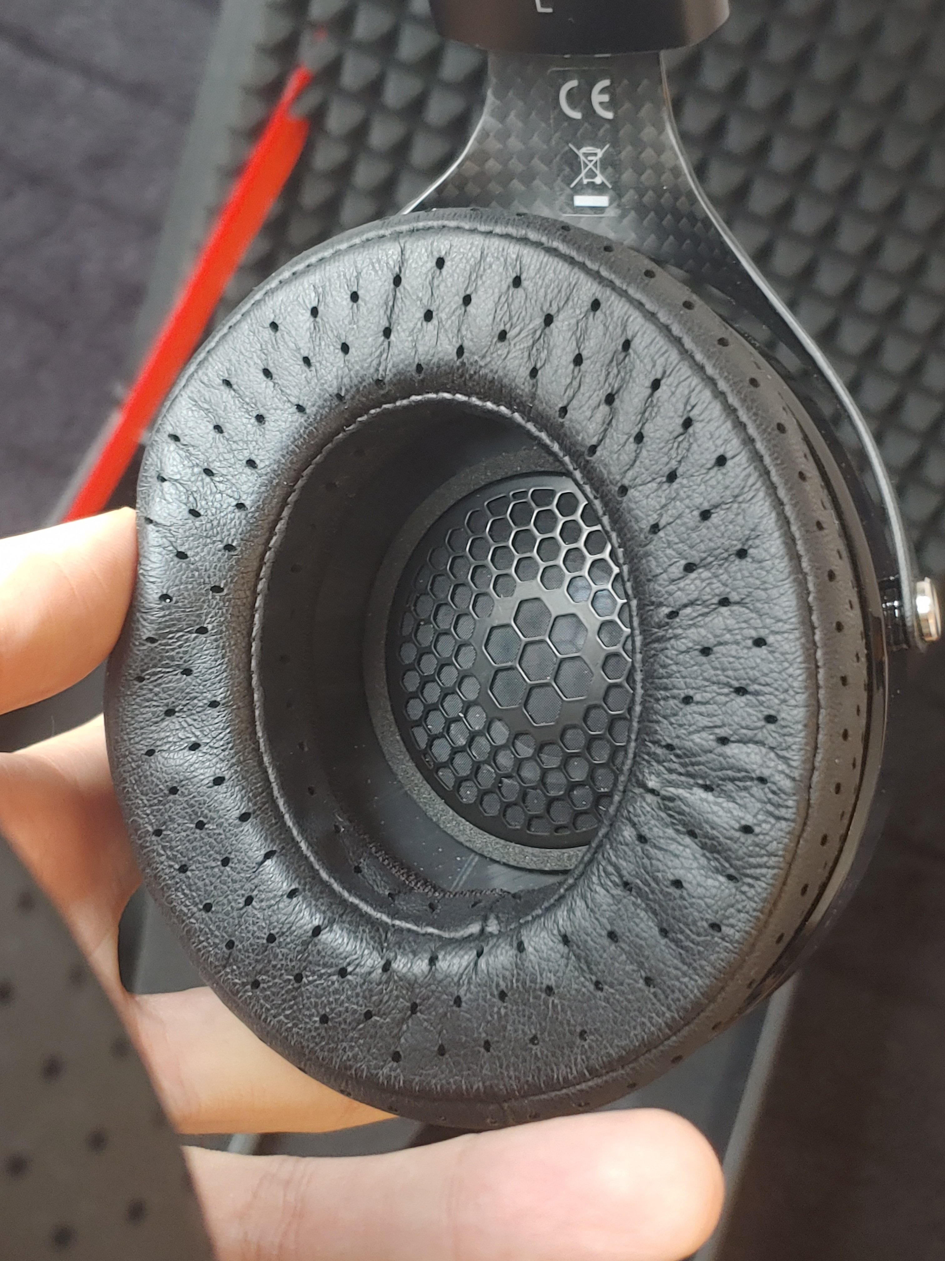 OG Focal Utopia headphone + 2m ofc 4 pin XLR | Headphone Reviews and ...