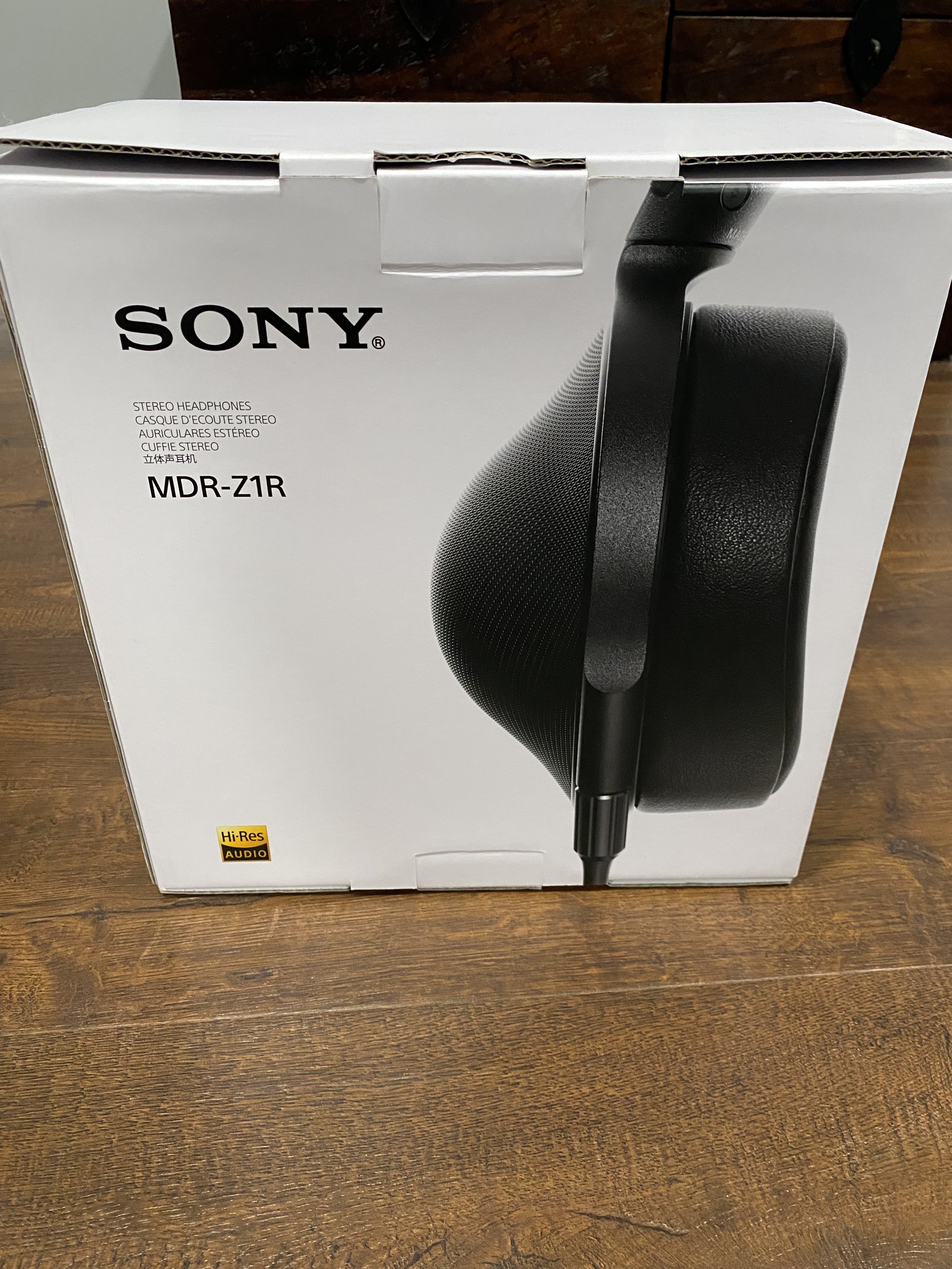 Closed: Sony MDR-Z1R SOLD | Headphone Reviews and Discussion - Head-Fi.org