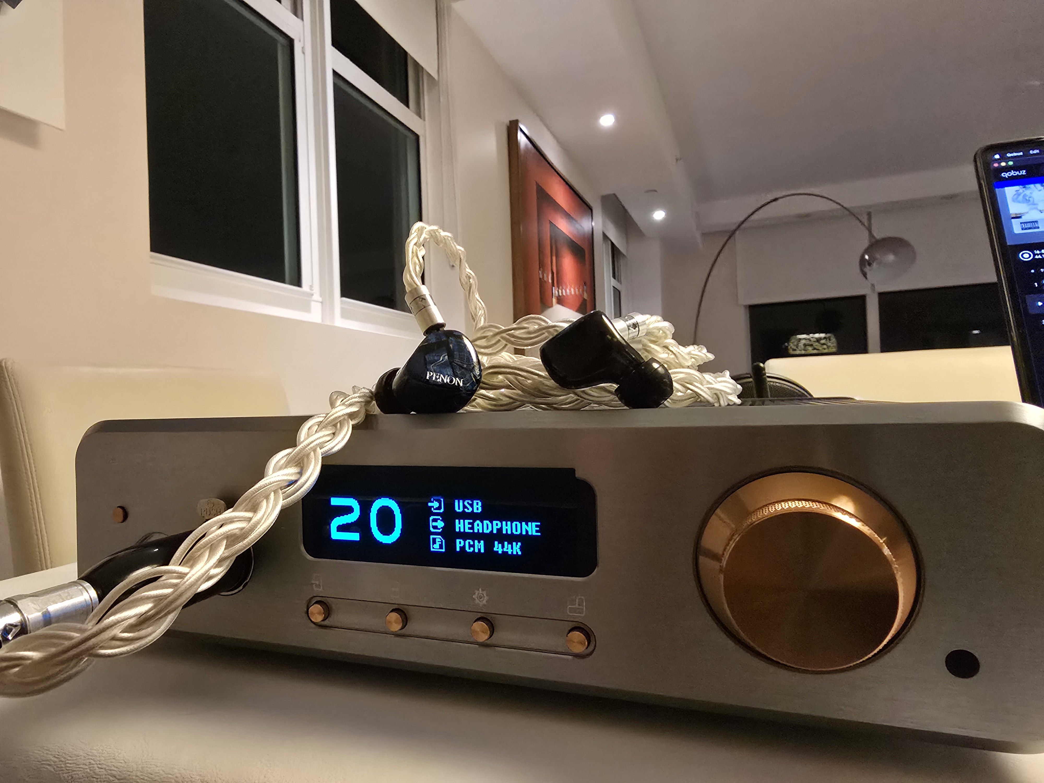 Burson Audio Conductor GT4 Headphone amp - US Tour | Headphone Reviews ...