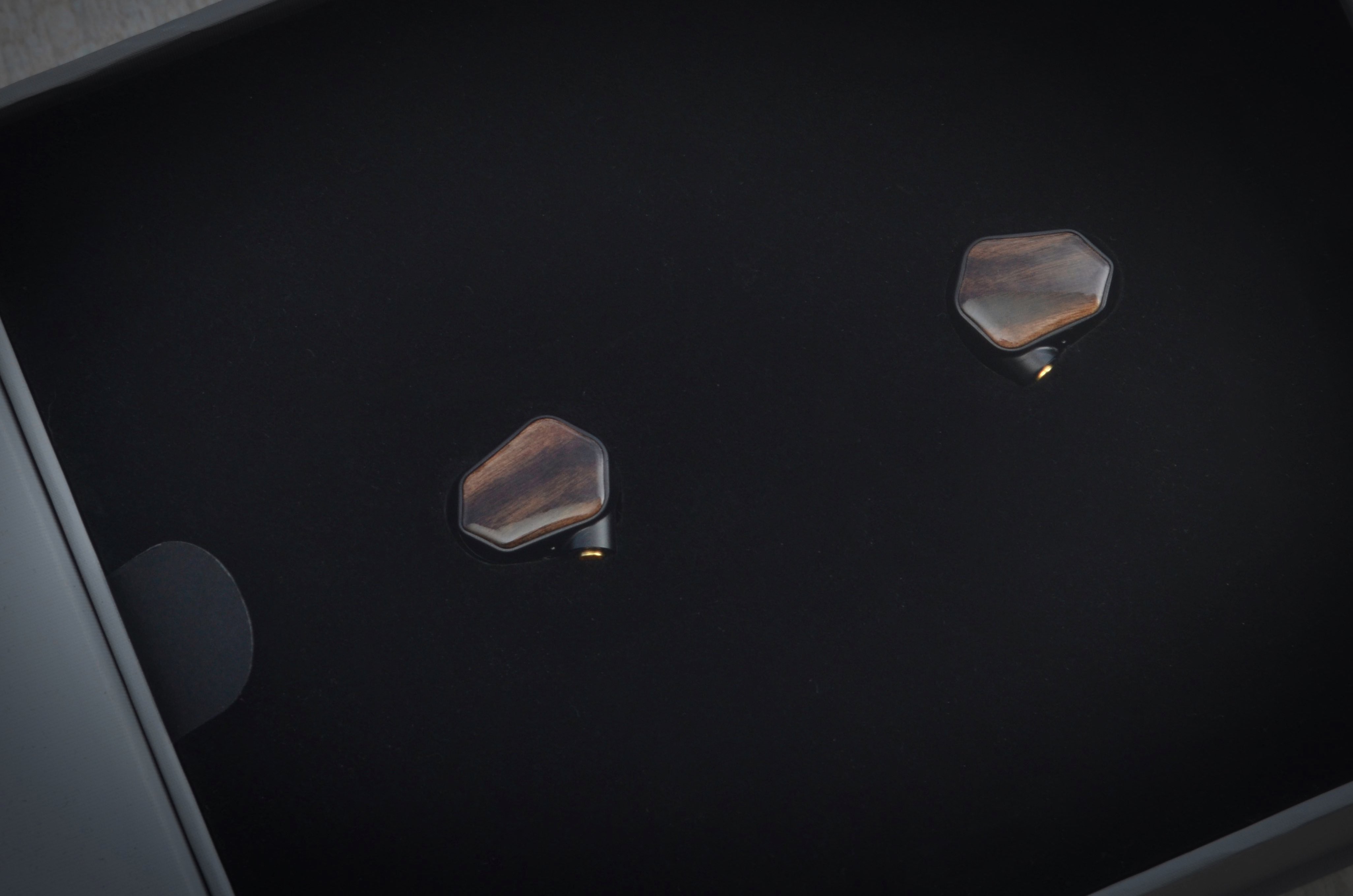 TINHIFI Flagship T7 Universal IEM | Headphone Reviews and Discussion ...