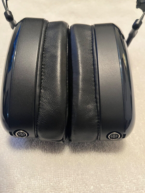 Dan Clark Audio Aeon Flow Closed w/Dekoni Elite Sheepskin Pads ...