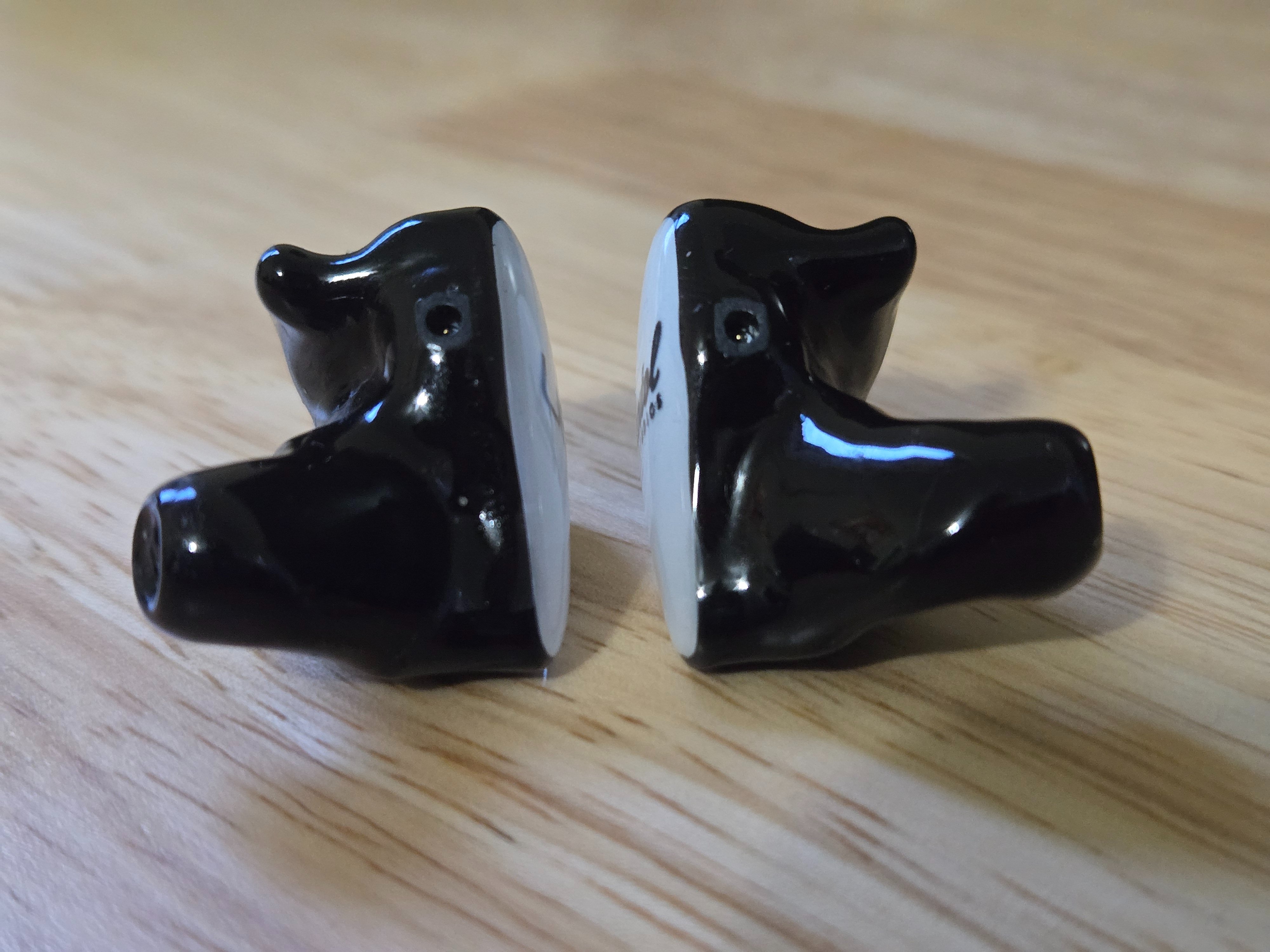Ultimate Ears Reference Remastered (UERR) CIEMs | Headphone Reviews and ...