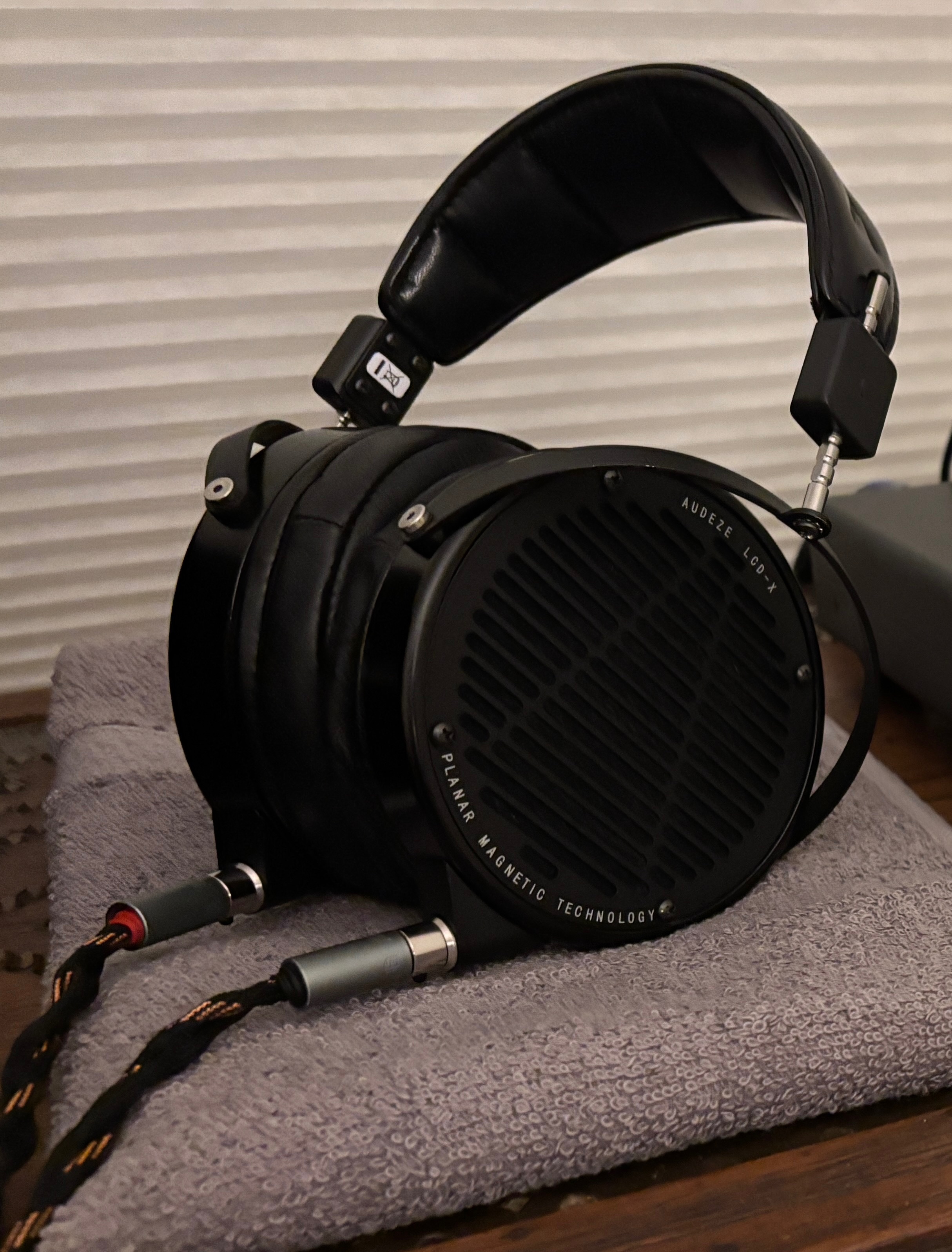 Show us your Head-Fi station at it's current state. No old pictures please... | Page 2918 ...