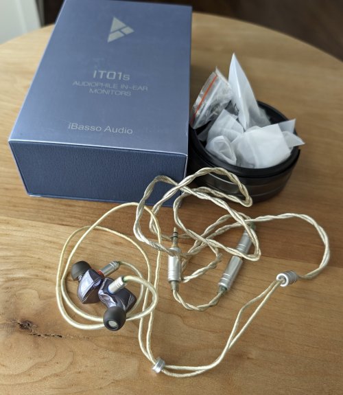 Sold: SOLD: iBasso IT01S IEM's, Blue Mist color | Headphone Reviews and ...