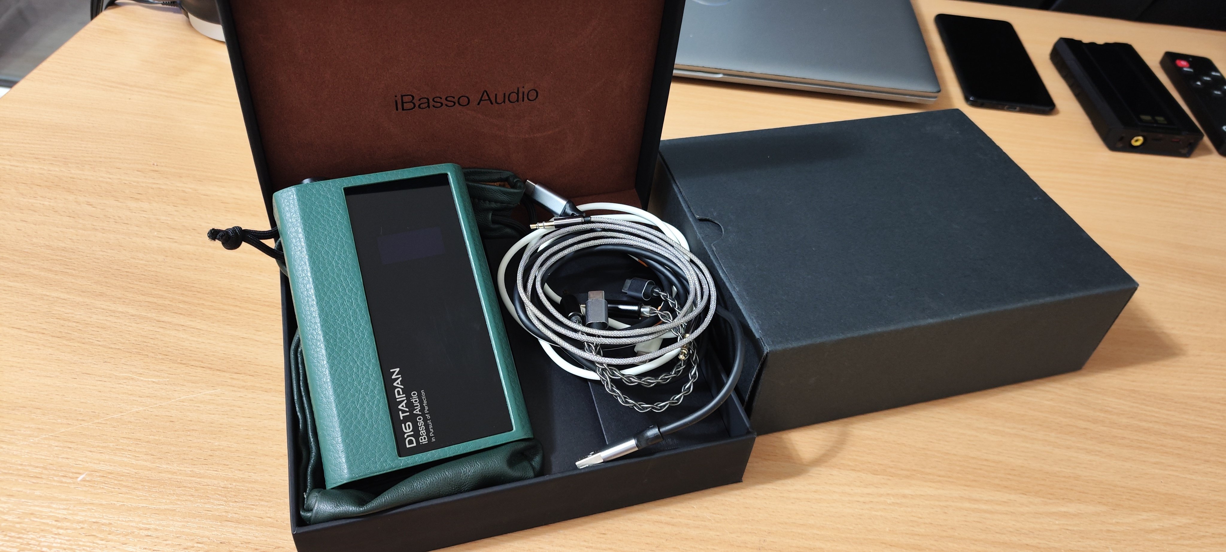 Sold: 🍇 iBasso D16 Taipan - Free worldwide shipping - to US, EU, Asia ...