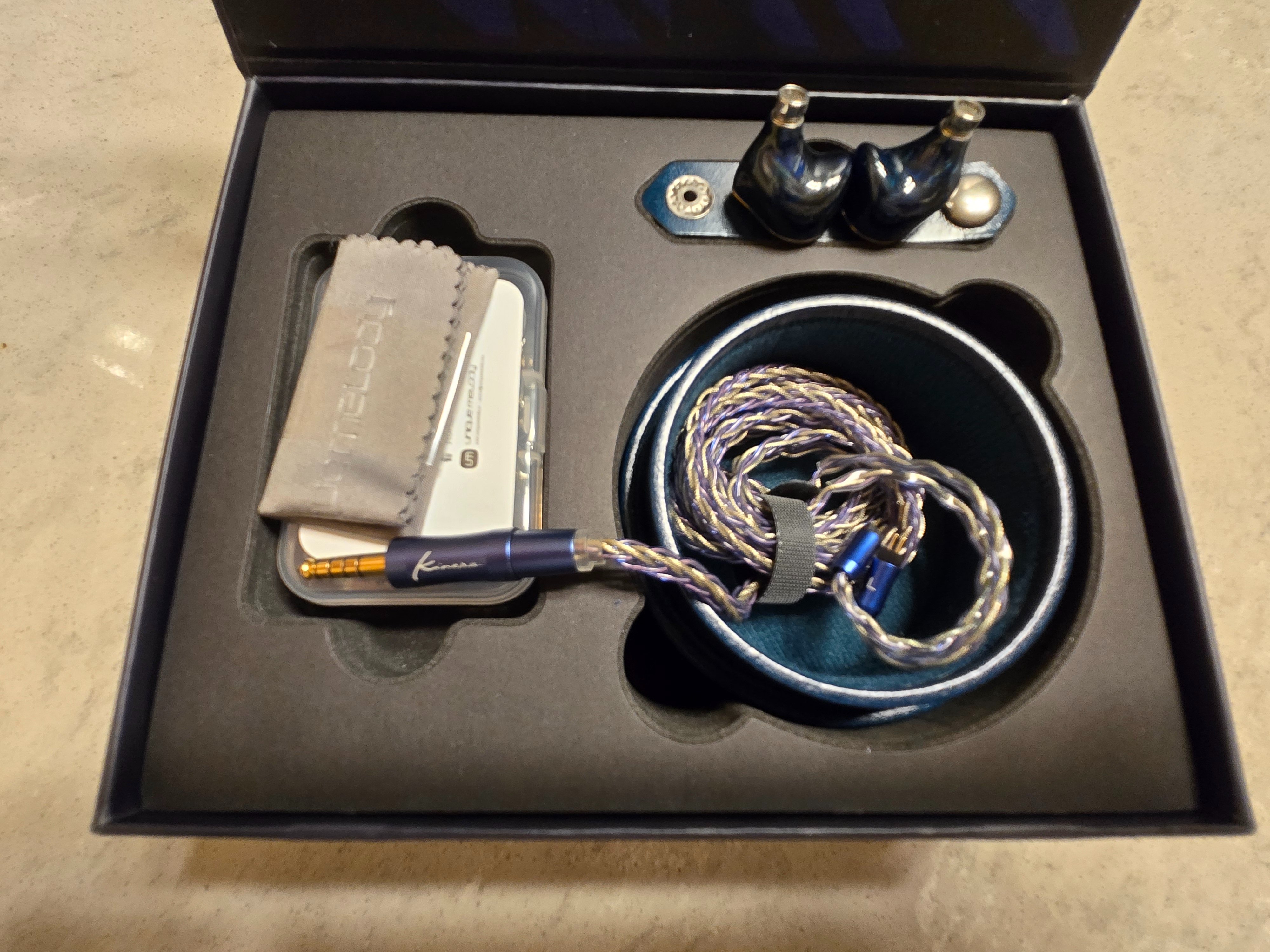 Sold: Unique Melody Mest MK III MK3 - In perfect condition + Kinera ACE 2.0 Convertible cable ...