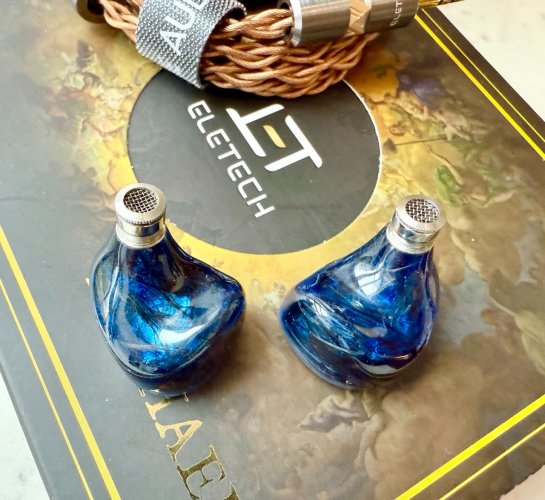 Sold: UM Multiverse Mentor + Eletech Raphael cable | Headphone Reviews ...