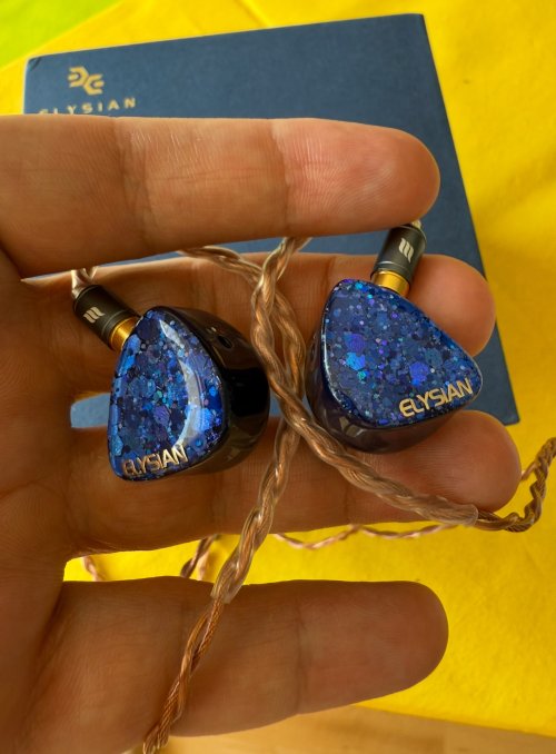 Sold: Elysian Diva 23 full box & very good condition | Headphone ...