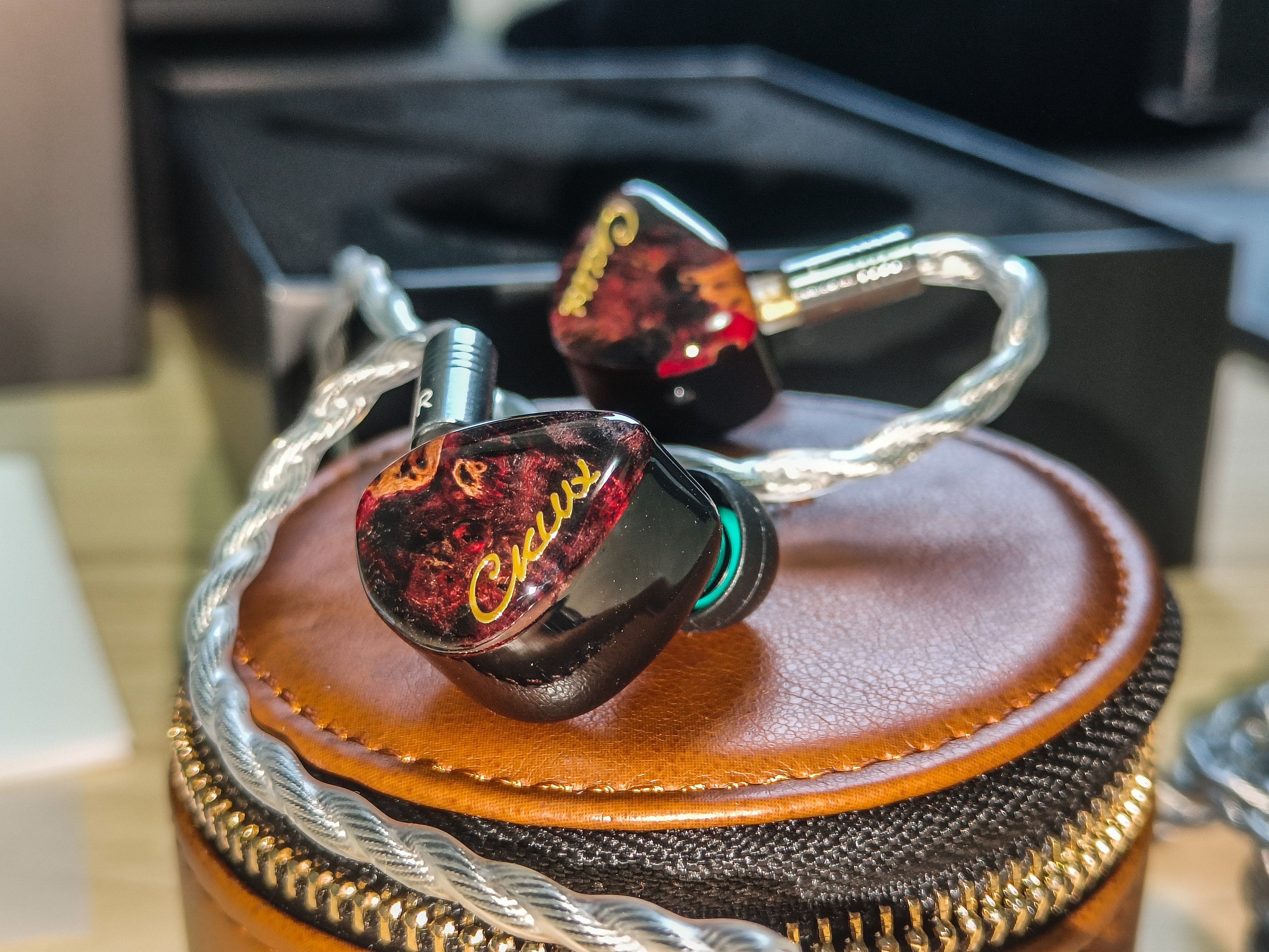 MYER-AUDIO CKLVX D62 Hybrid Technology 2DD+6BA | Headphone Reviews and ...