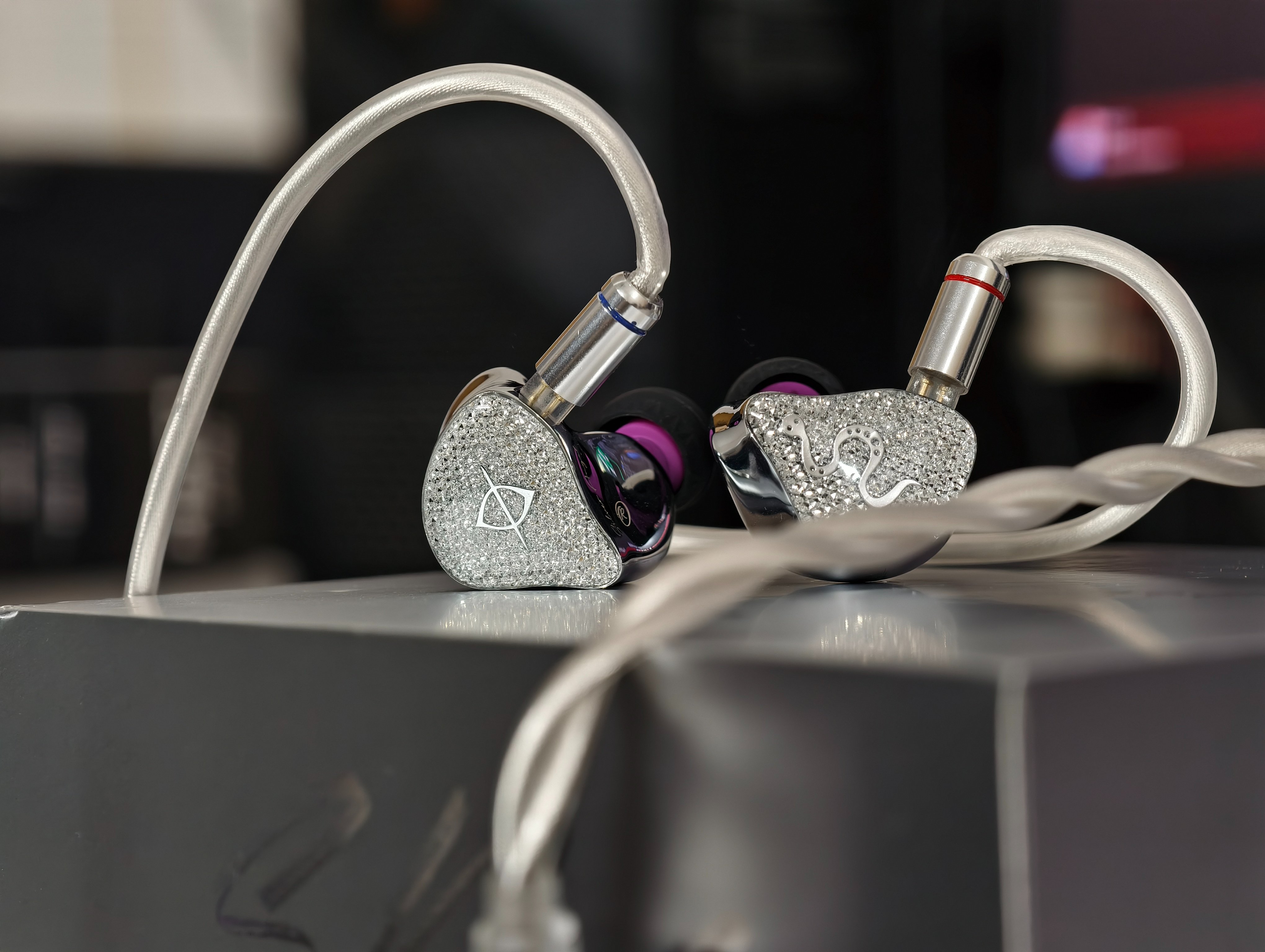EarAcoustic audio Silver Angel Series - Reviews | Headphone Reviews and ...