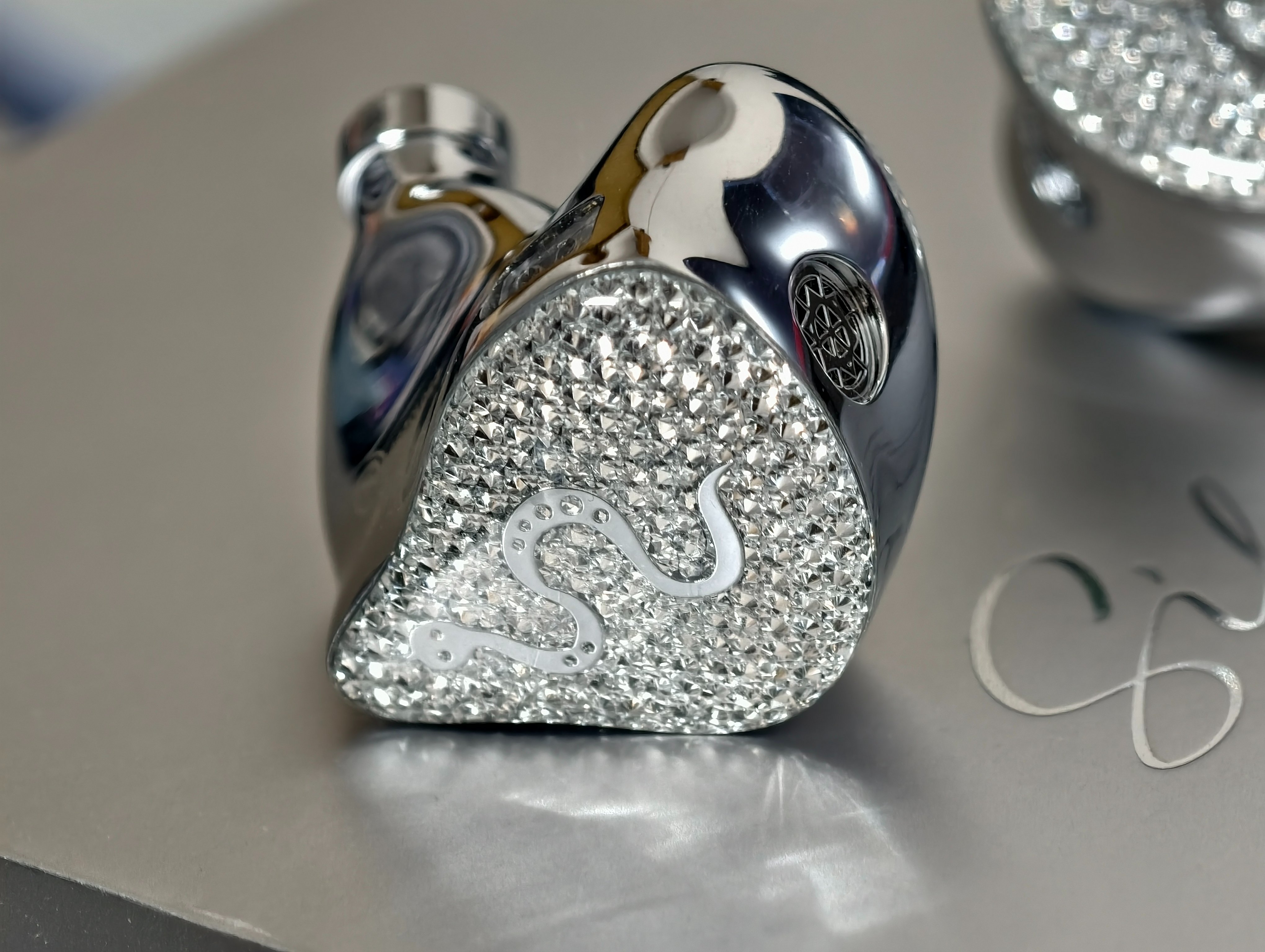 EarAcoustic audio Silver Angel Series - Reviews | Headphone Reviews and ...