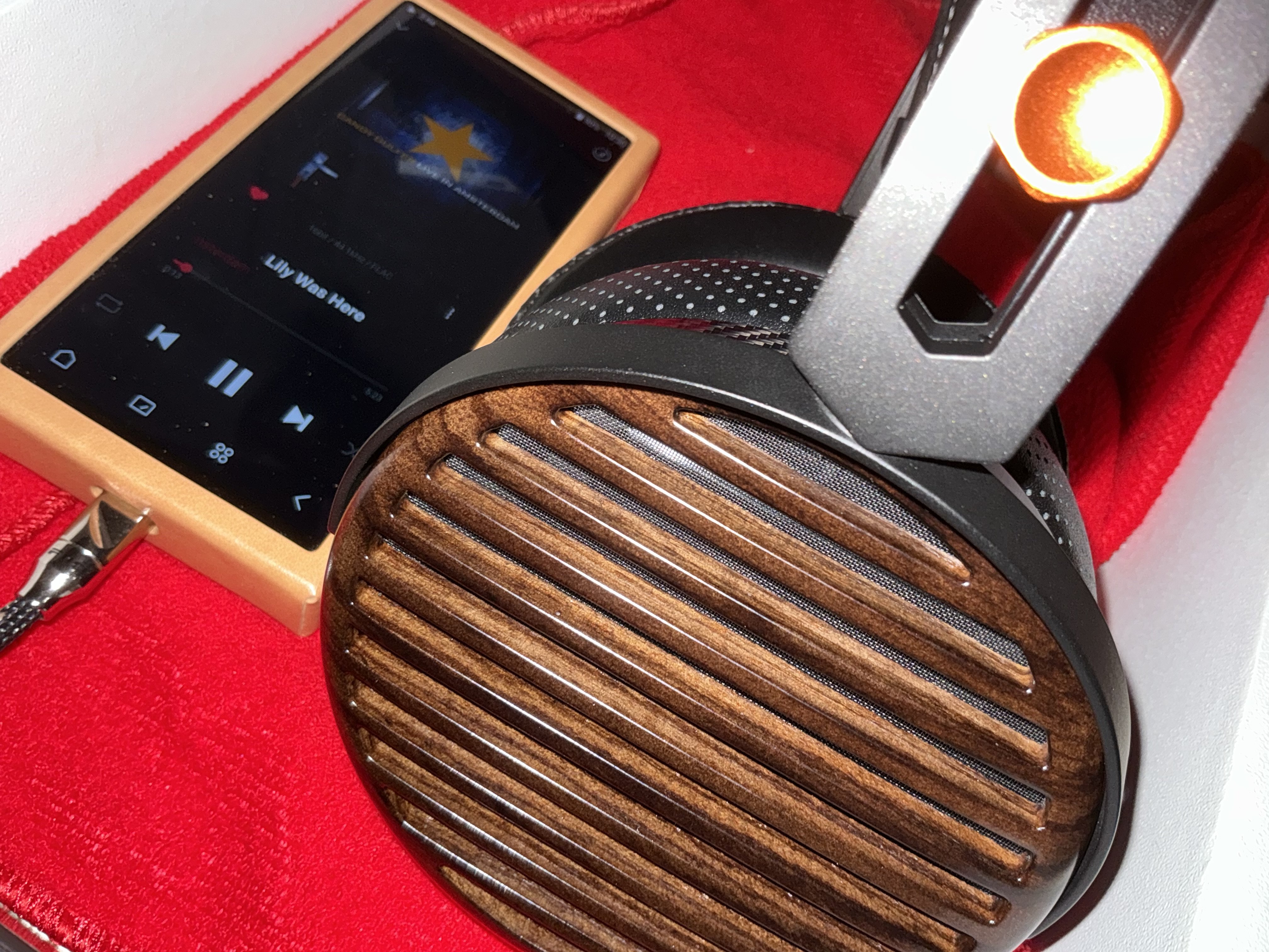 FiiO FT7 - Flagship Planar Magnetic Headphone | Headphone Reviews and ...