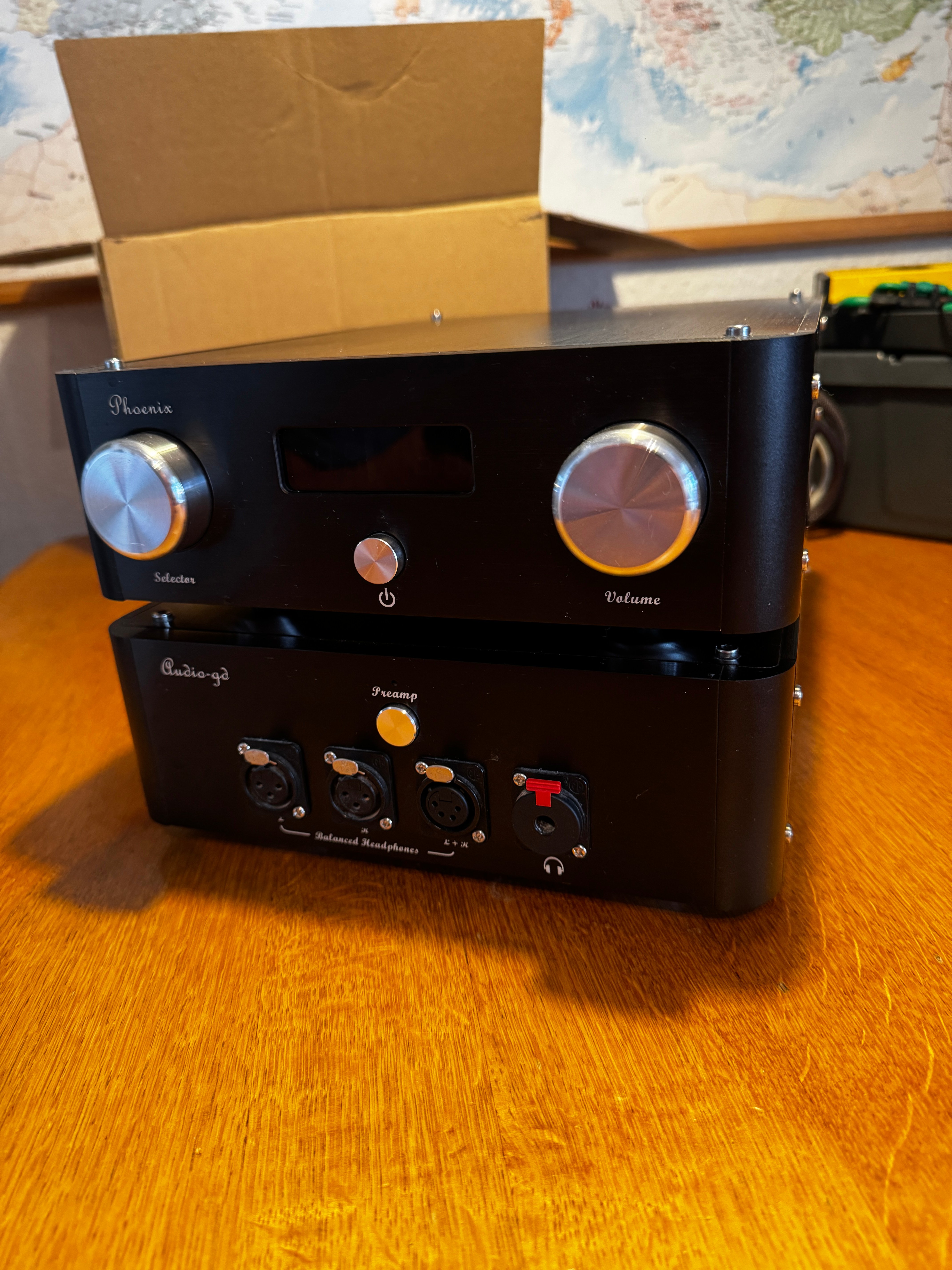 Closed: Sennheiser HD800 + Audio-gd Phoenix (Balanced setup ...