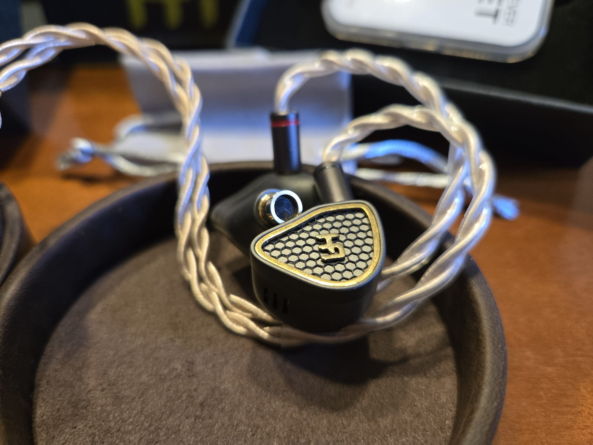 Sold: Hercules Audio MOSES iem | Headphone Reviews and Discussion ...