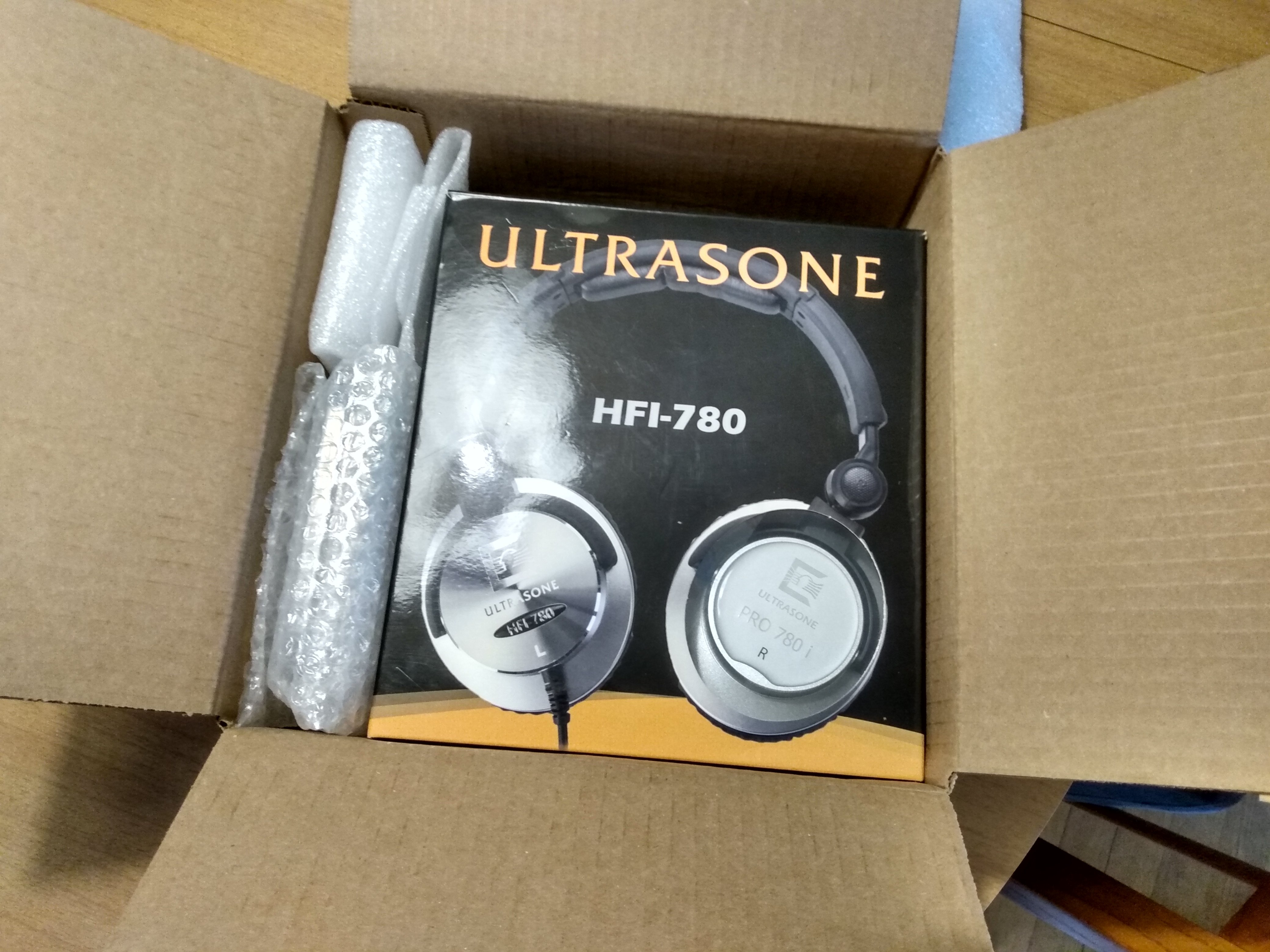 [P.D.#1] Ultrasone PRO 780i, w/detachable cable mod and [optional] extra pads | Headphone ...