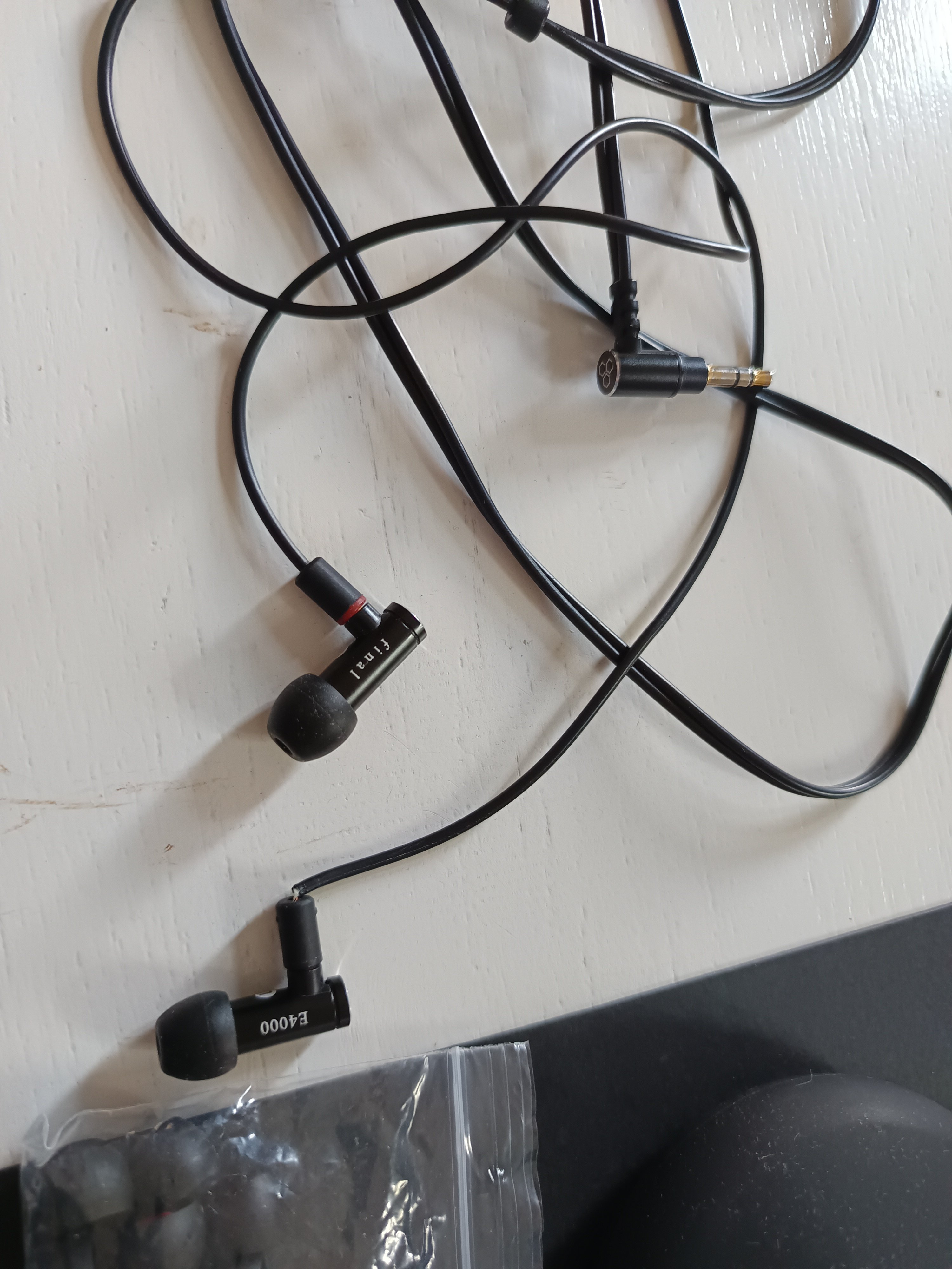 Closed: Final Audio E4000 | Headphone Reviews and Discussion - Head-Fi.org
