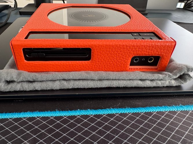 Introducing Shanling EC Zero T - High-End Portable Tube & R2R CD Player ...