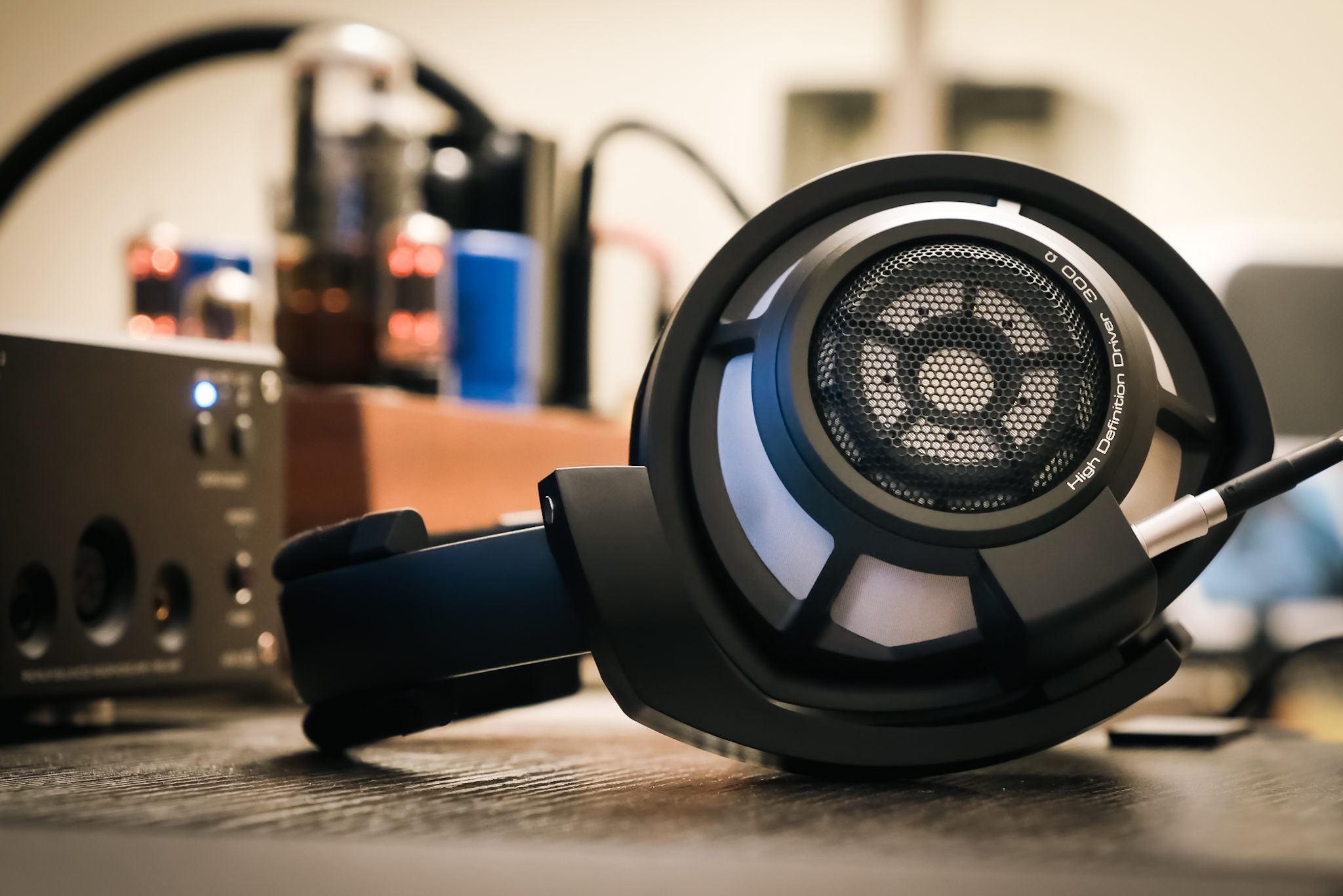 THE WATERCOOLER HEADPHONE EDITION – Headphones, Amps, DACs, and desktop ...