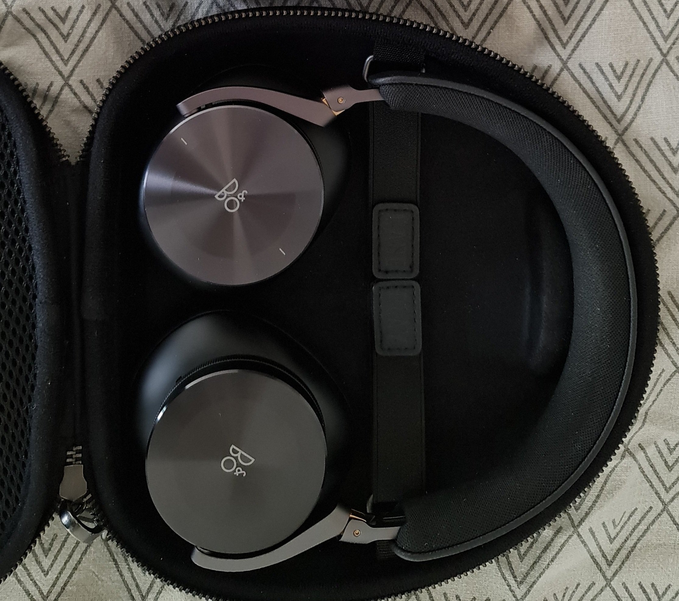 Bang & Olufsen Beoplay H100 Headphones - Reviews & Impressions ...