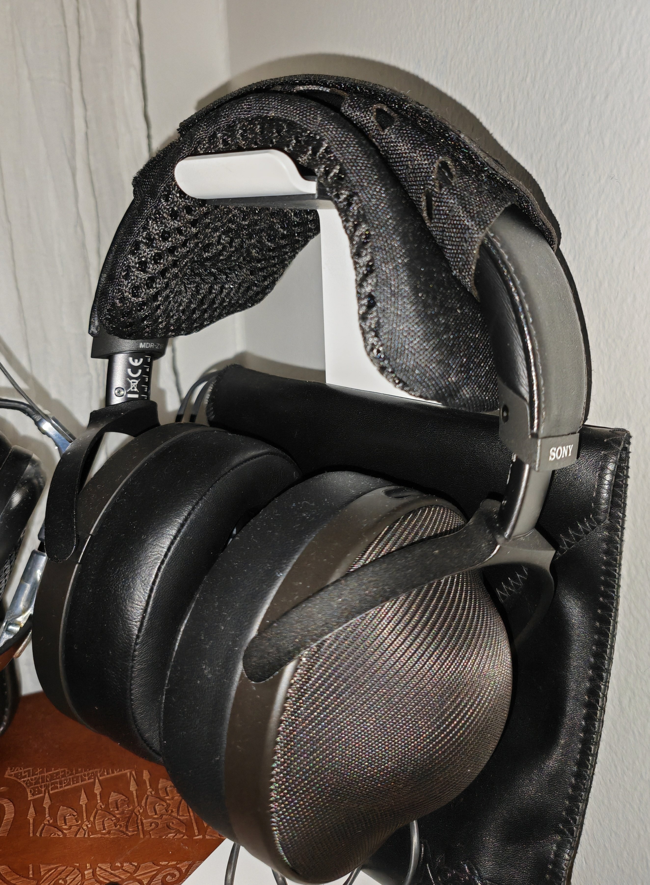 Sony Z1R....listening impressions only | Page 702 | Headphone Reviews ...