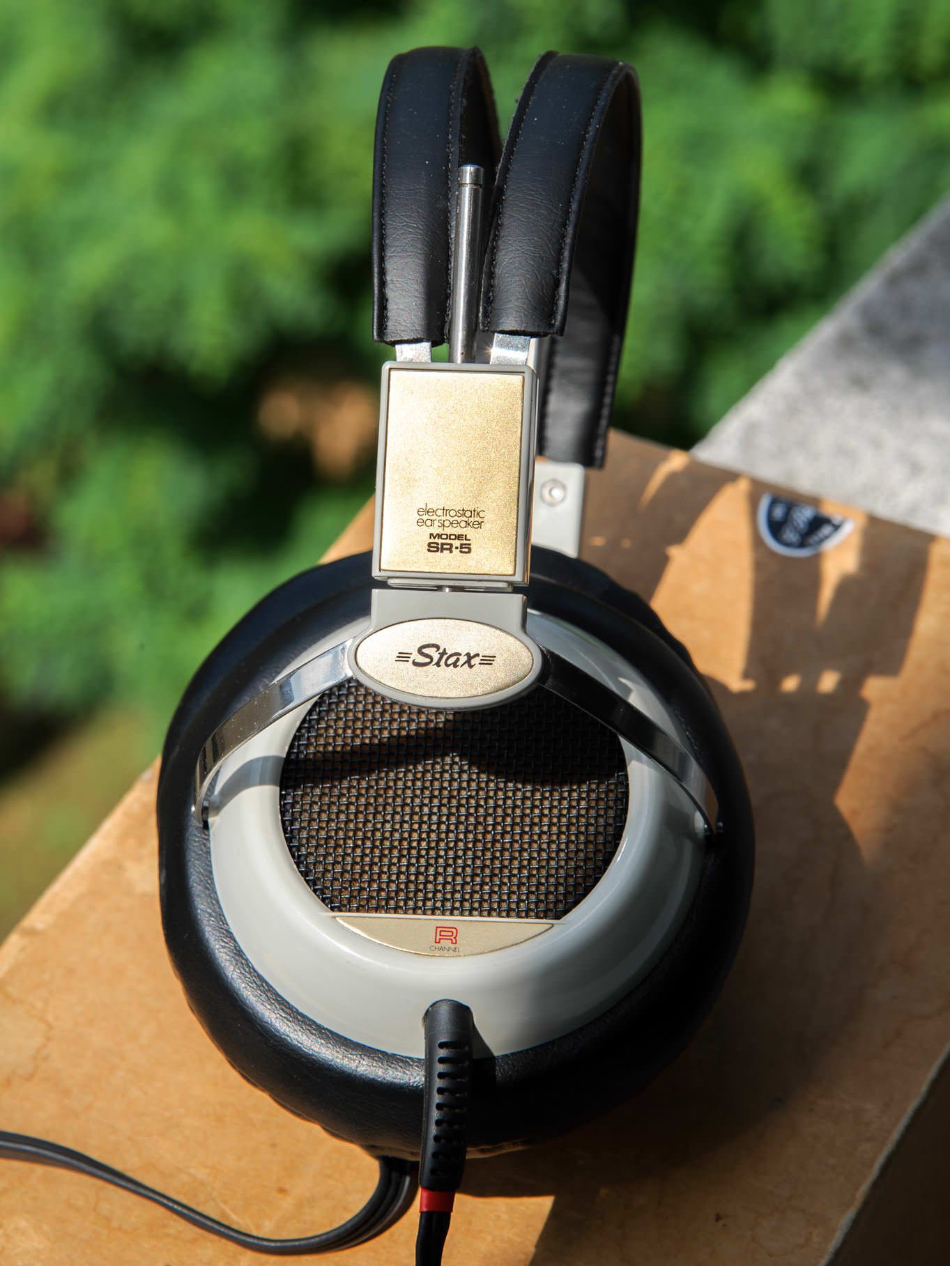 Stax SR-5N Gold (white, flat cable) | Headphone Reviews and Discussion ...