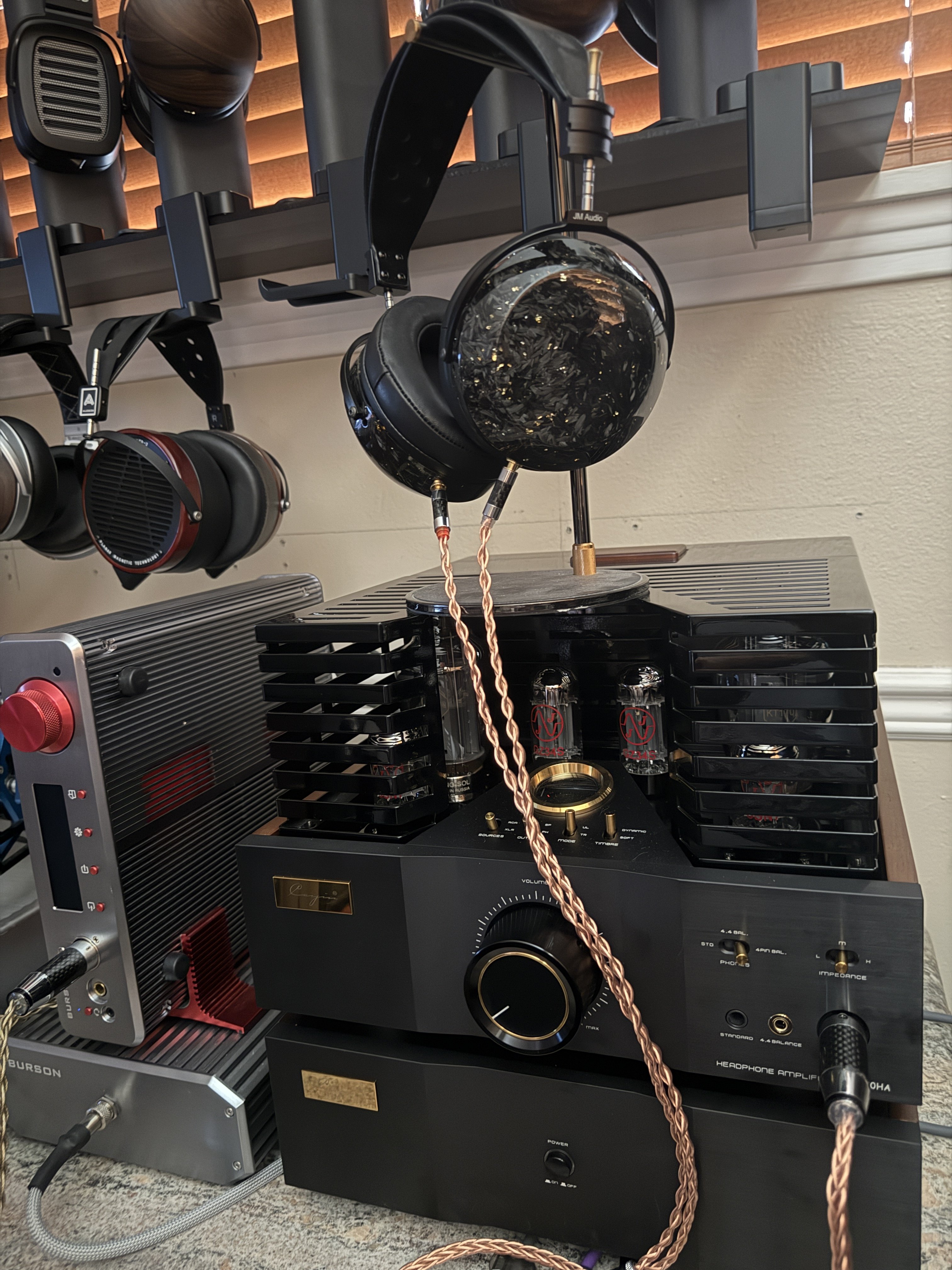 JM AUDIO XTC CARBON UNIVERSE closed back | Headphone Reviews and ...
