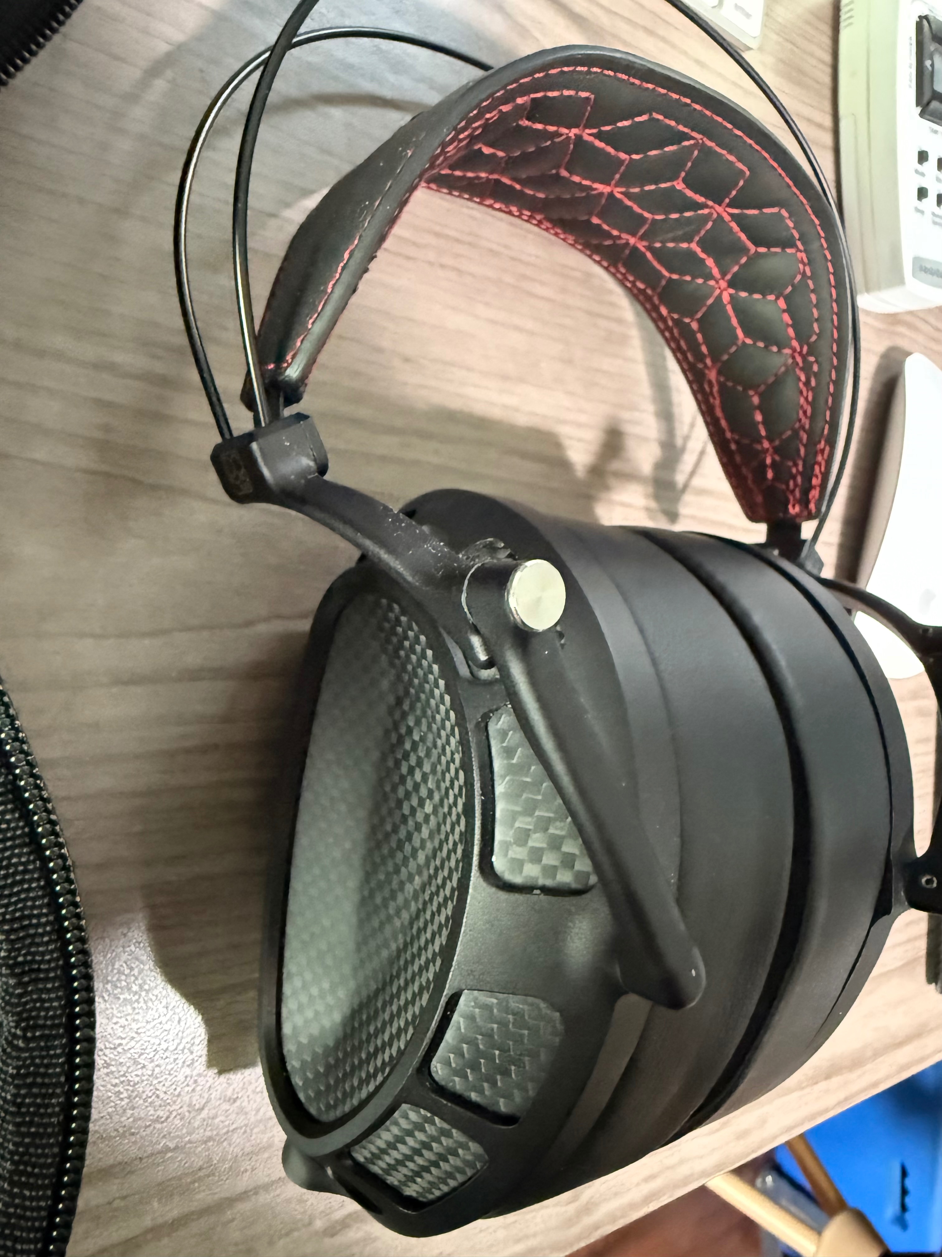 Sold: Dan Clark Audio DCA Stealth Headphones Complete with 4.4mm Cable ...