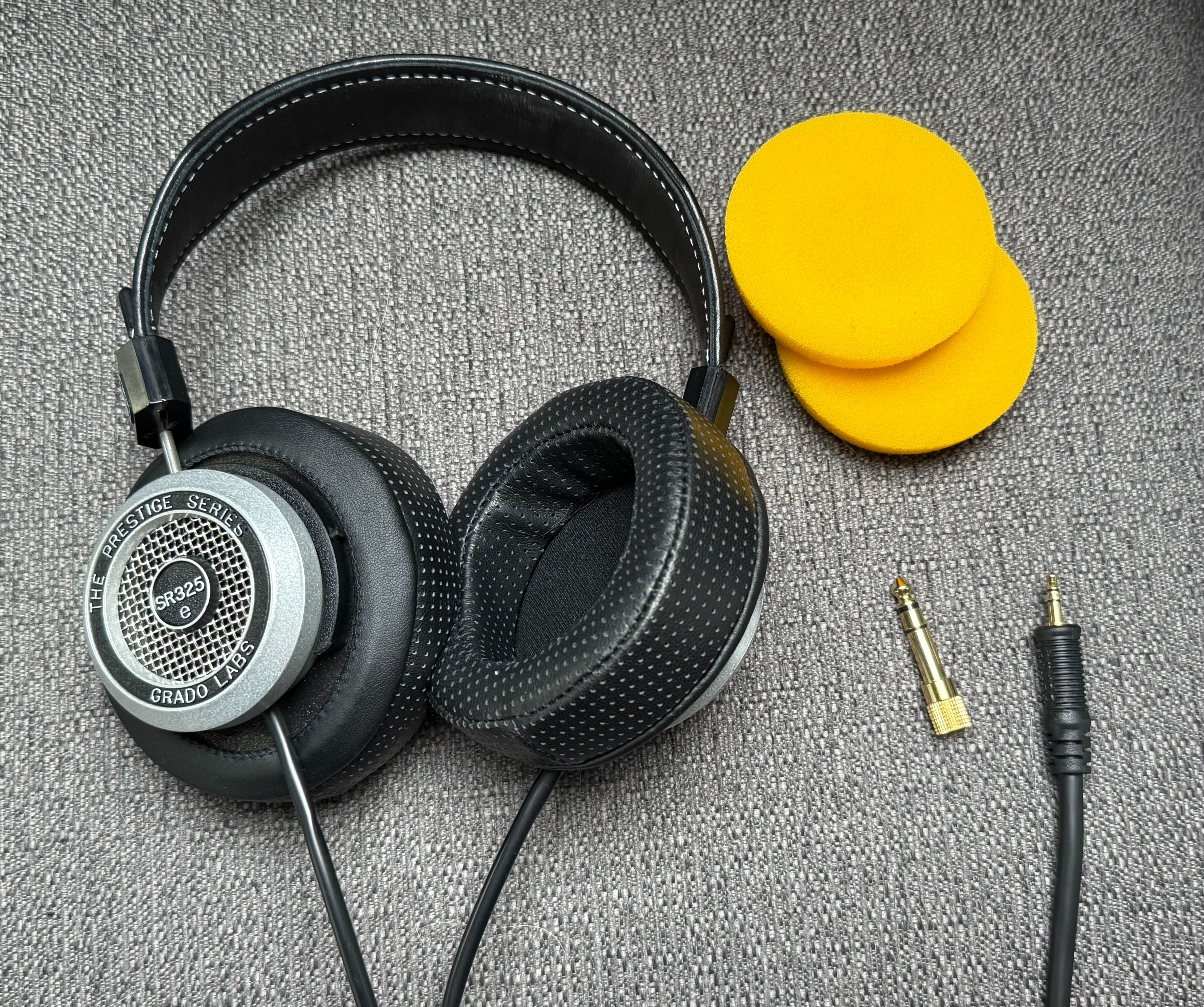 Closed: Grado 325X w/ original and ZMF perforated lamb skin pads ...