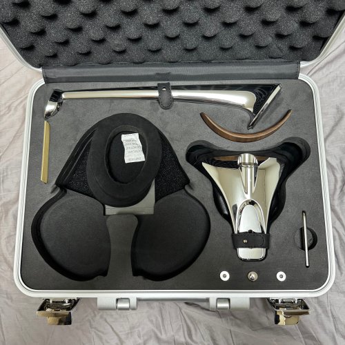 [PD] Meze ELITE Manta Chrome Stand Limited Winter Soundscapes Bundle (4 ...