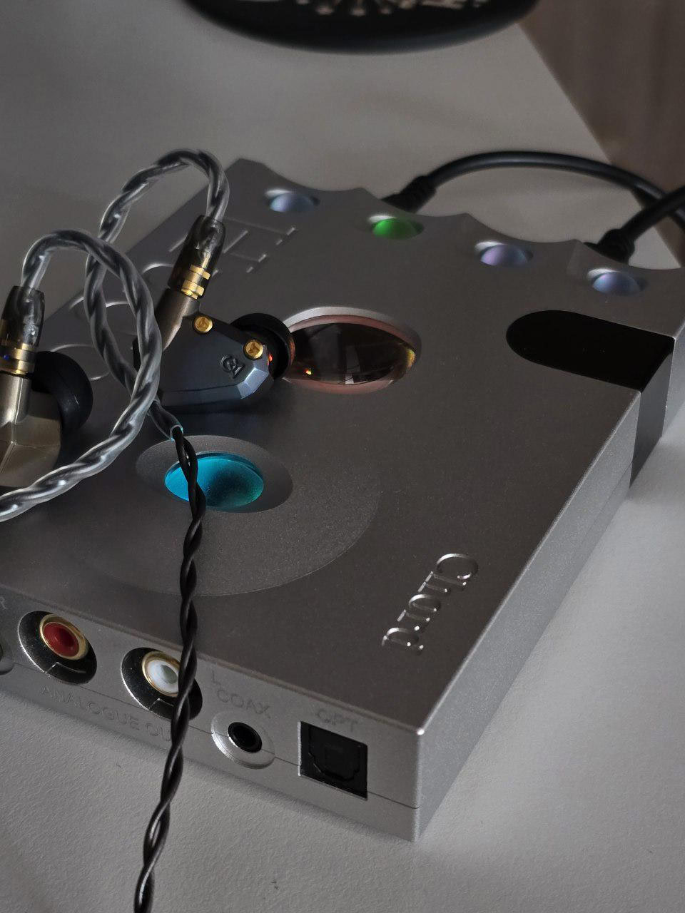 Sold: Chord Hugo 2 Silver - 1400$ or best offer - opened for any offers ...