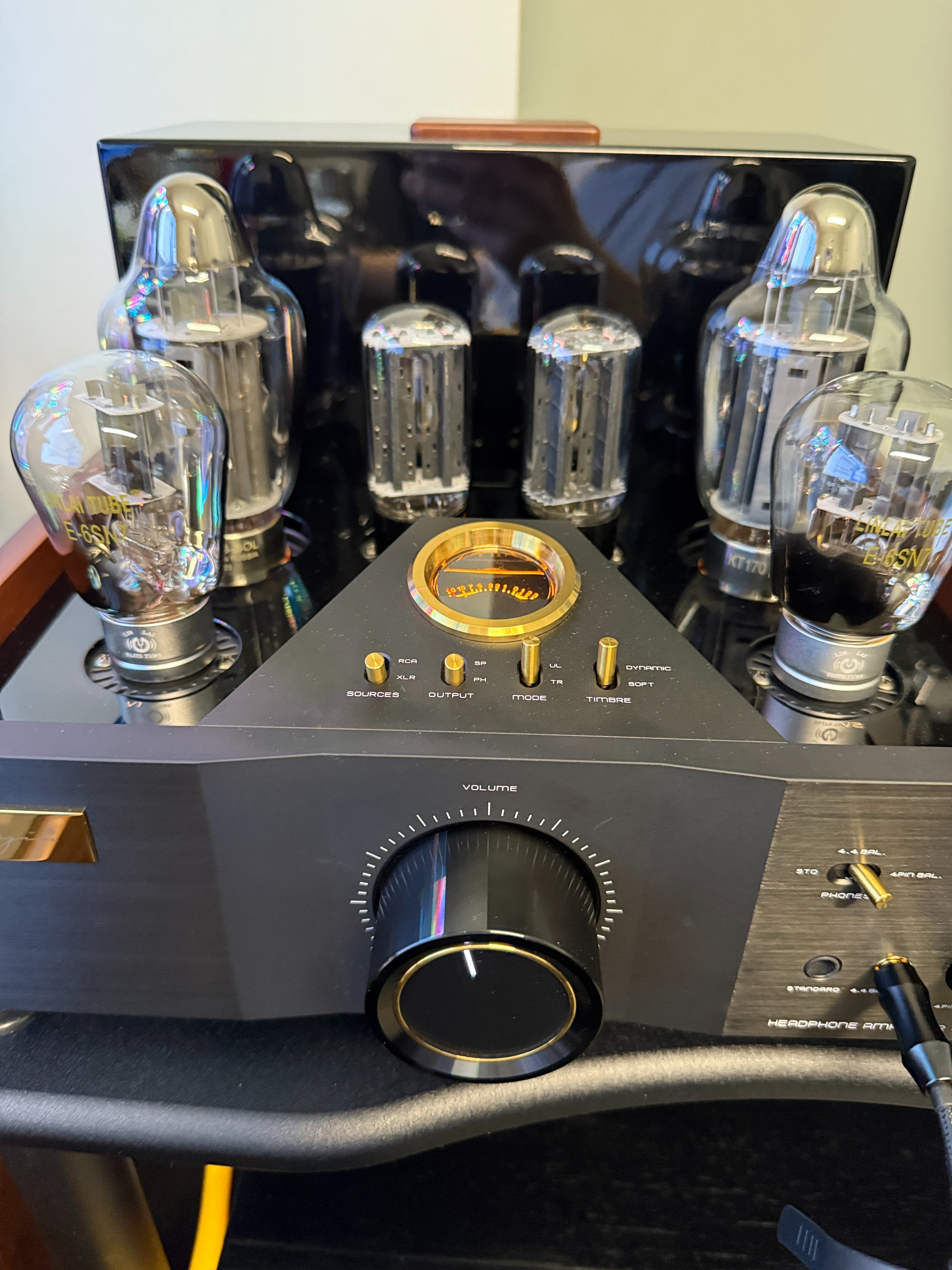 Cayin Soul 170HA: A Beastly TOTL Vacuum Tube Headphone/Speaker ...